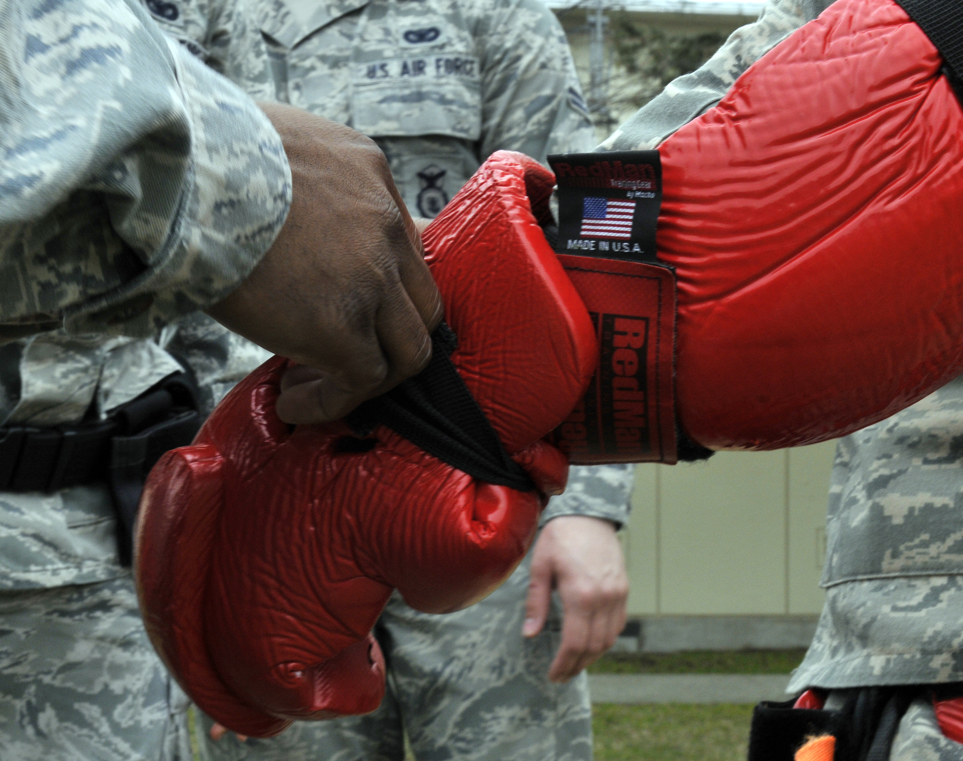 Misawa’s defenders rock the red man > Misawa Air Base > Article Display