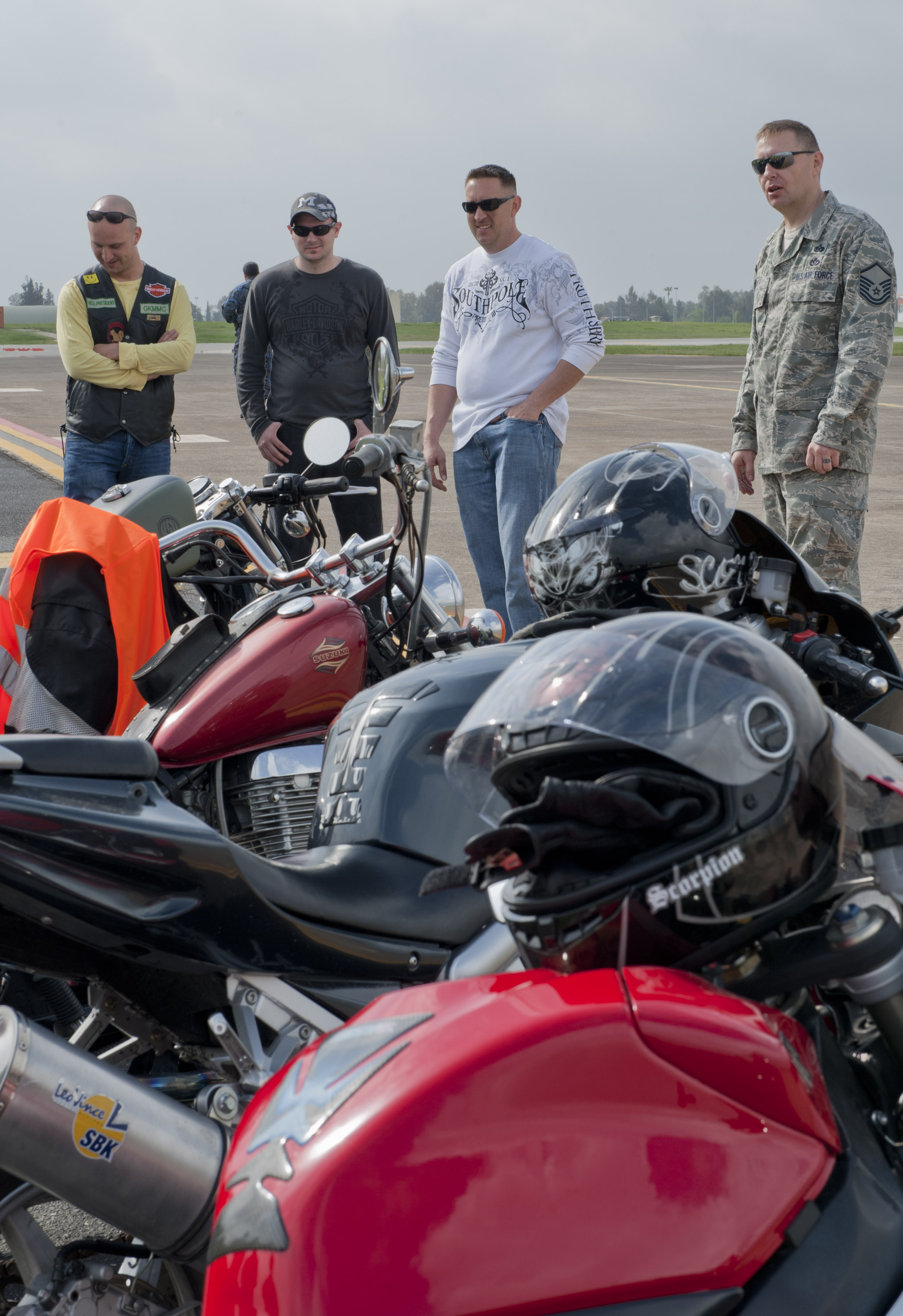 Motorcycle rodeo promotes safety > Incirlik Air Base > Article Display