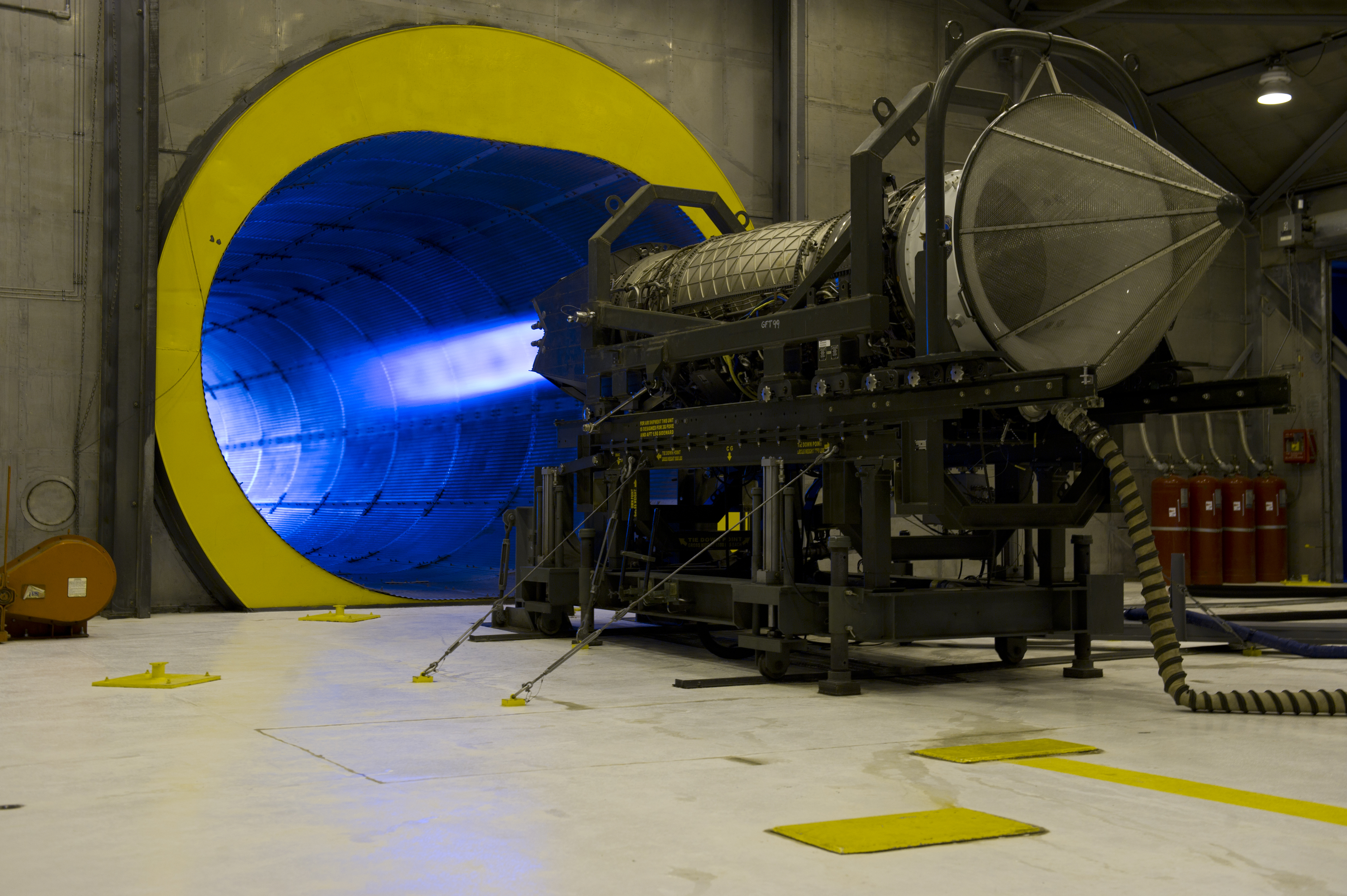 Jet engine test cell ensures F-22 engines are a 'go' > Holloman Air ...