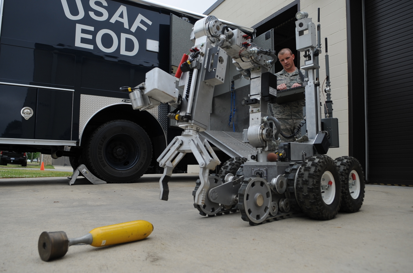 4th CES EOD open house