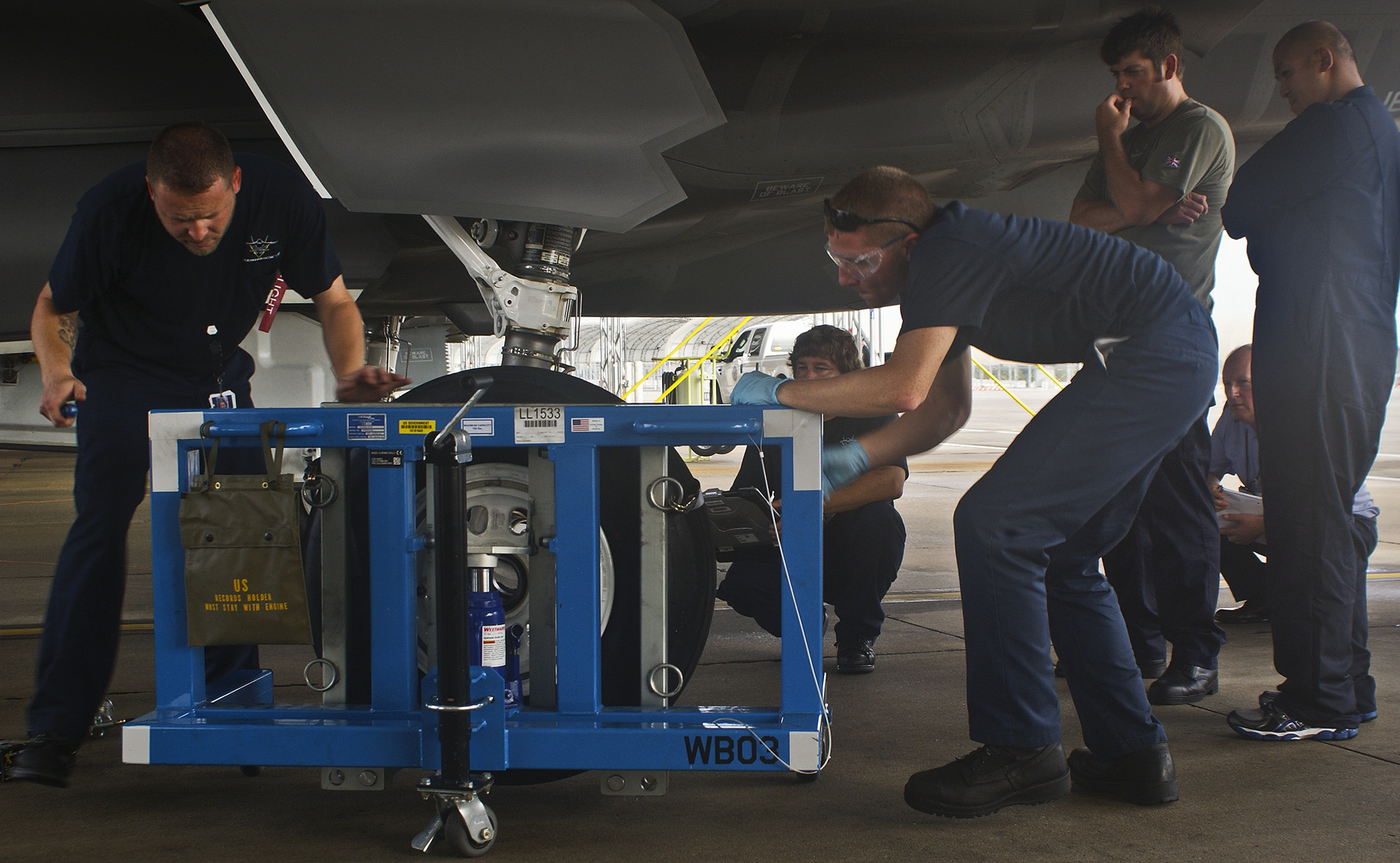 UK maintainers begin training > Eglin Air Force Base > Article Display