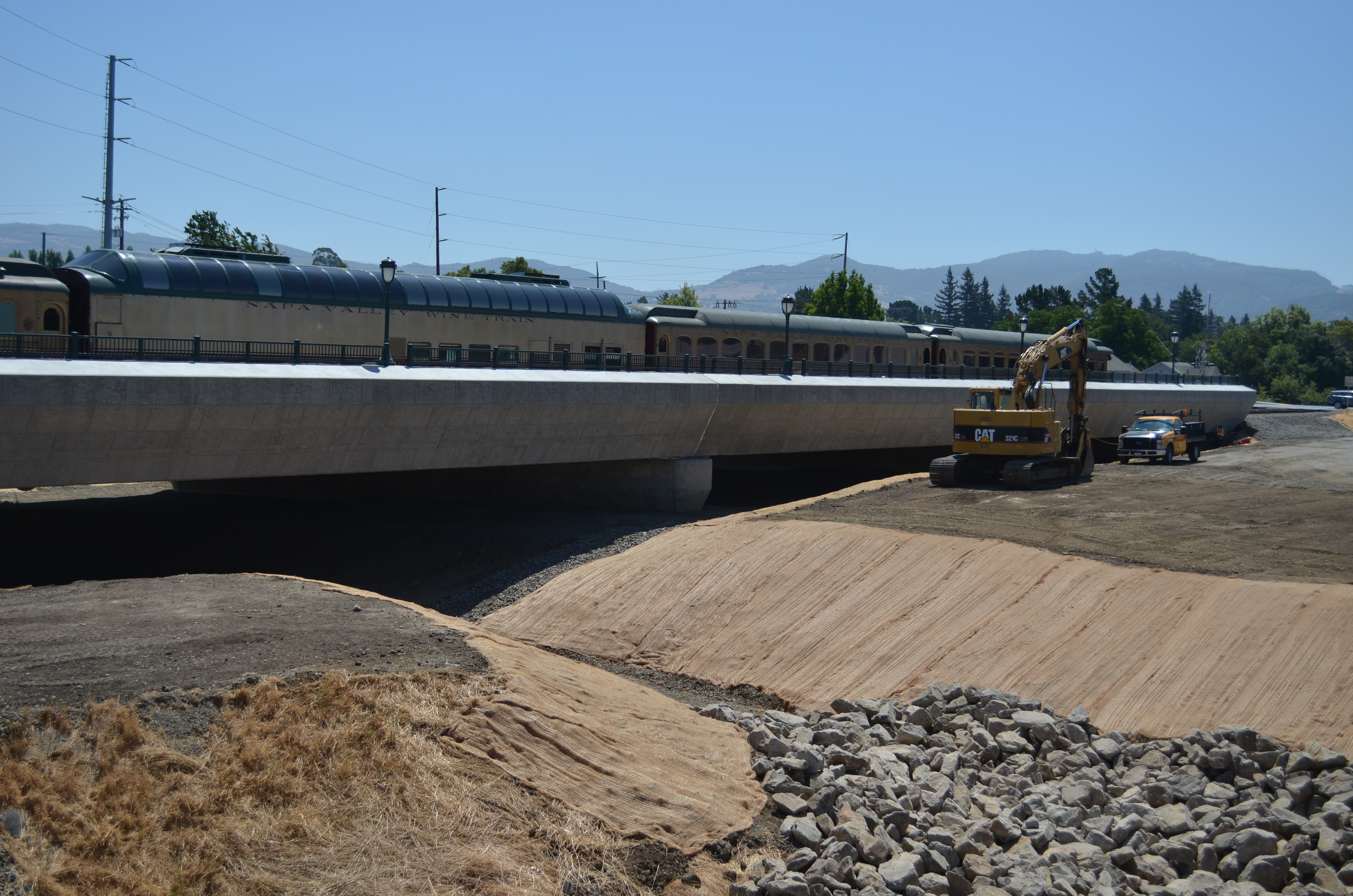 USACE Sacramento District tp wrap up construction on railroad tracks in ...