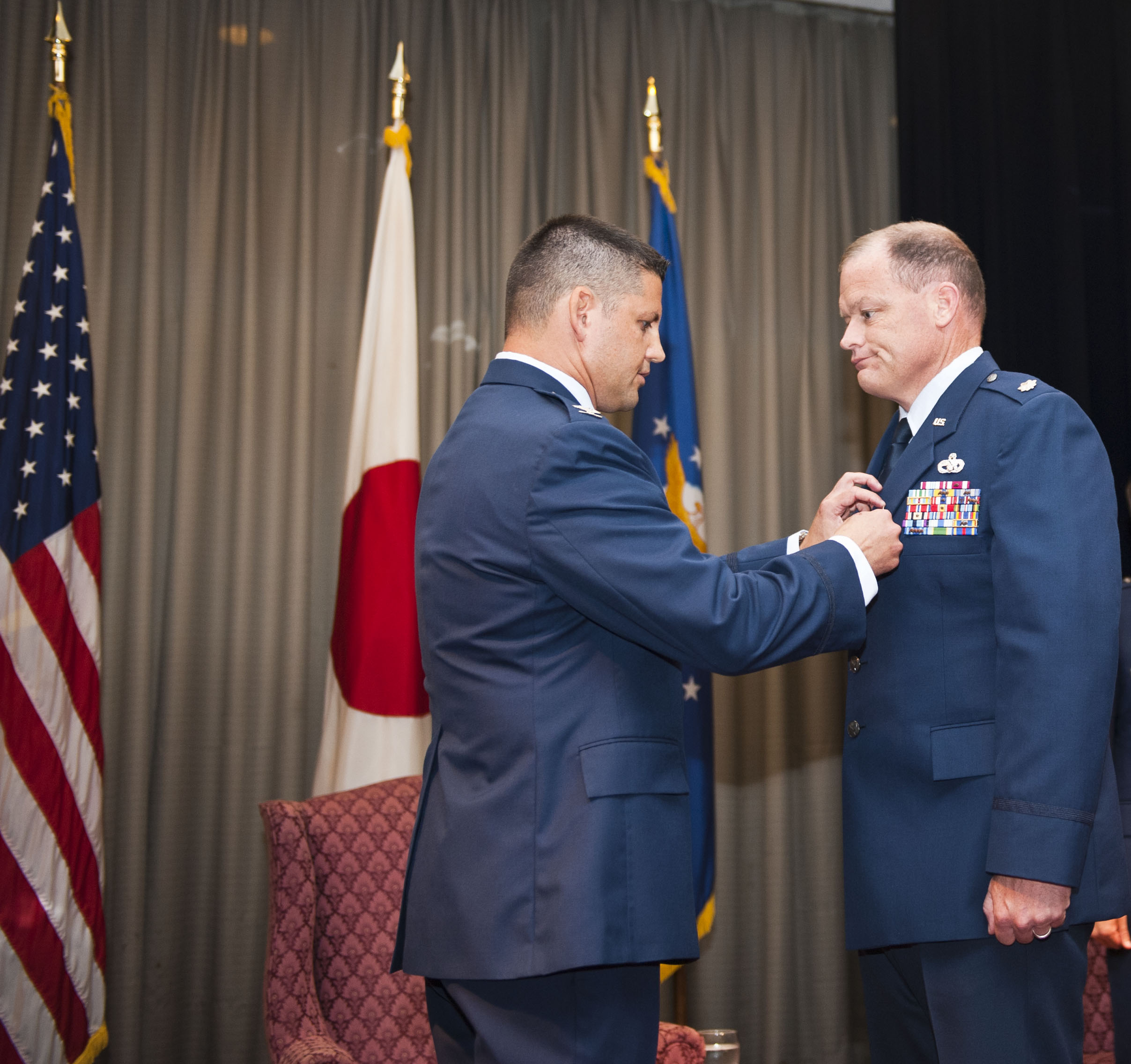 730 AMS welcomes new commander > Pacific Air Forces > Article Display