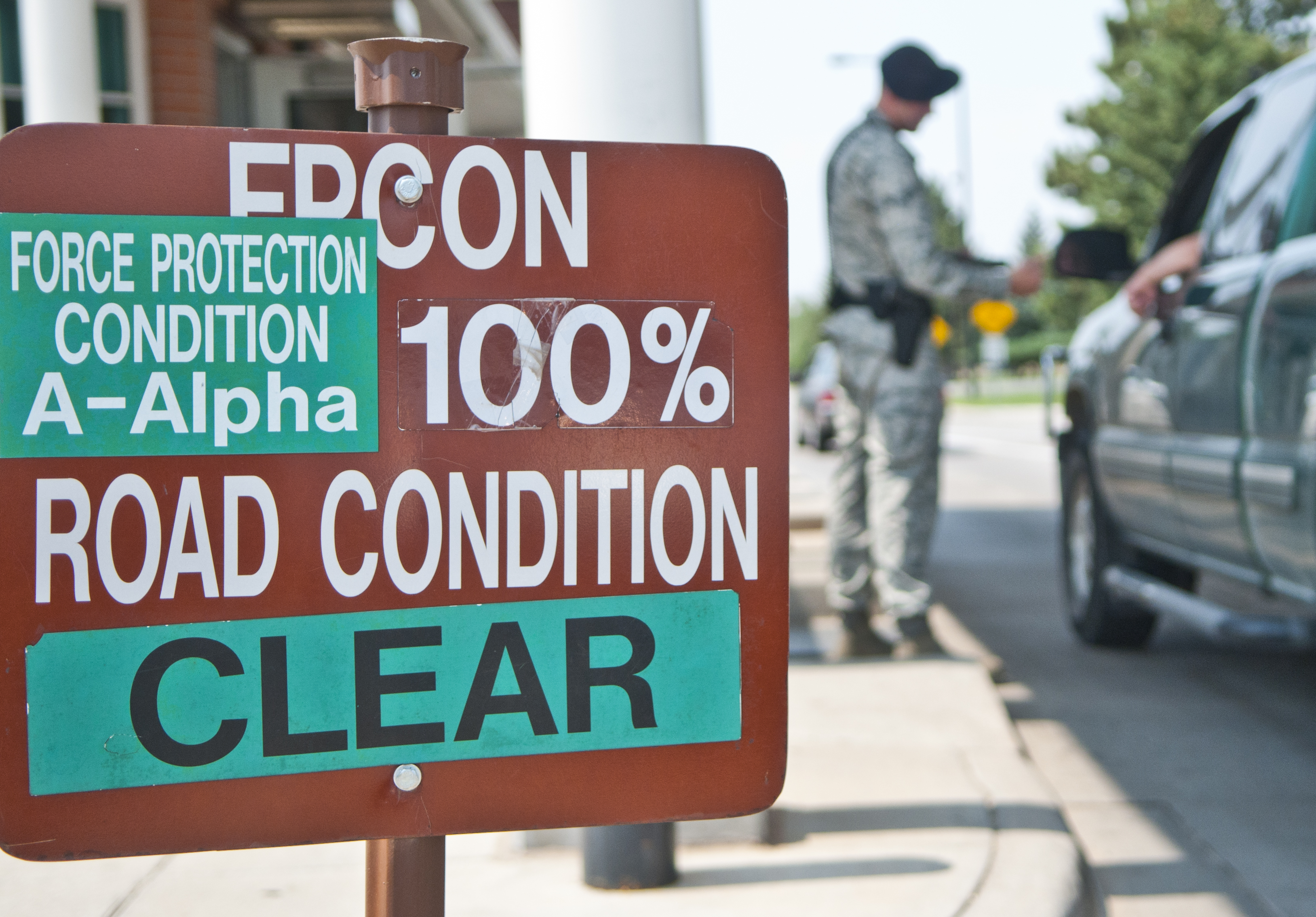 100 percent ID check sign