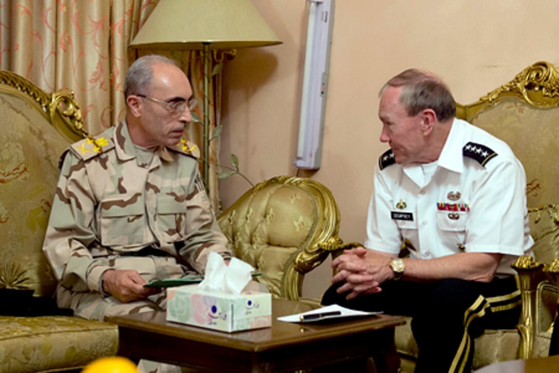 Iraqi army Gen. Zebari Babakir, left, chief of defense, meets with U.S ...