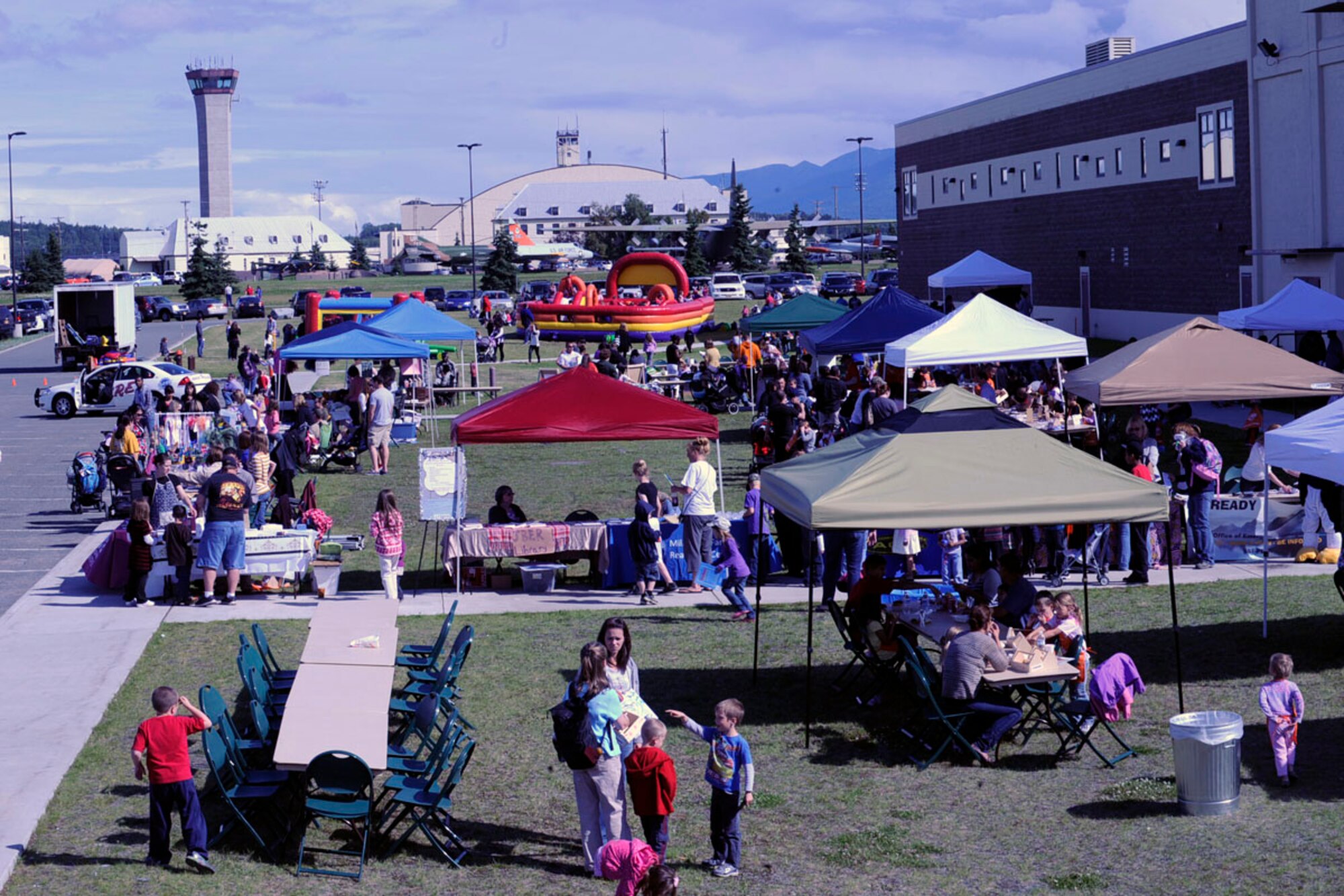 JBER’s Back-to-School BASH > Joint Base Elmendorf-Richardson > News