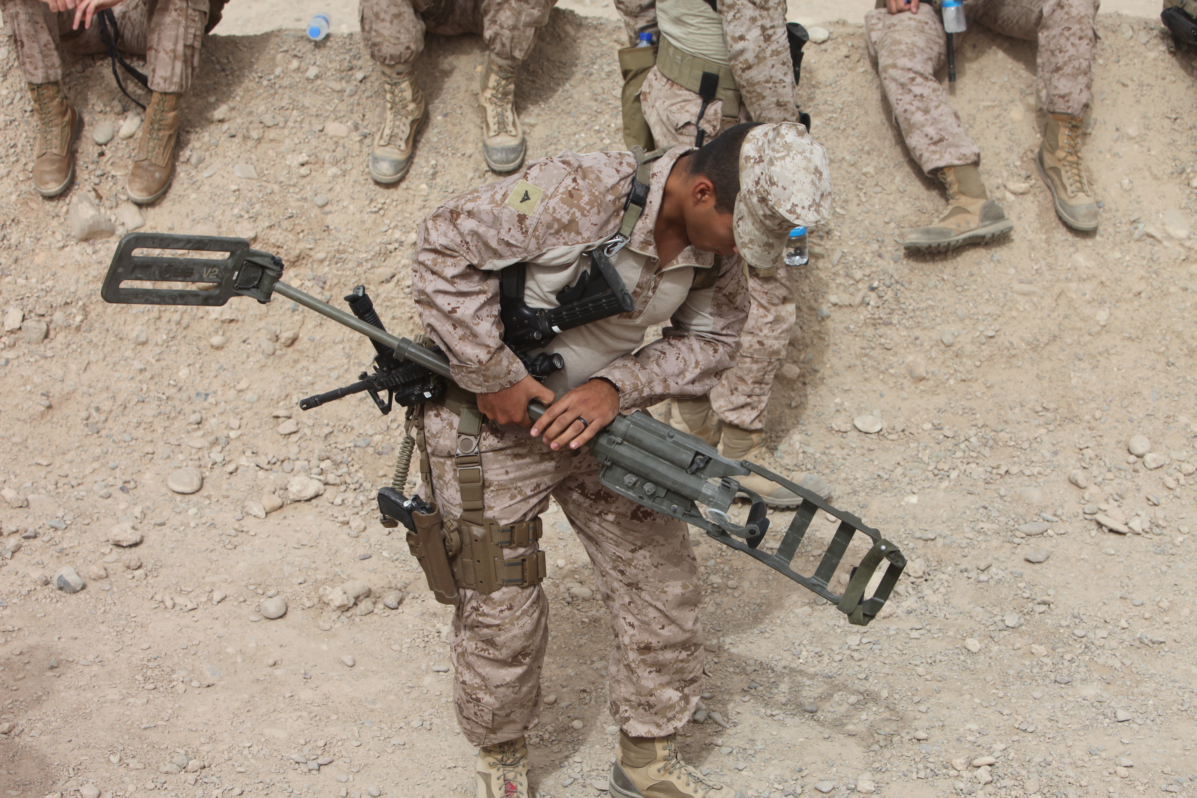 Explosive ordnance disposal technicians teach methods to counter ...