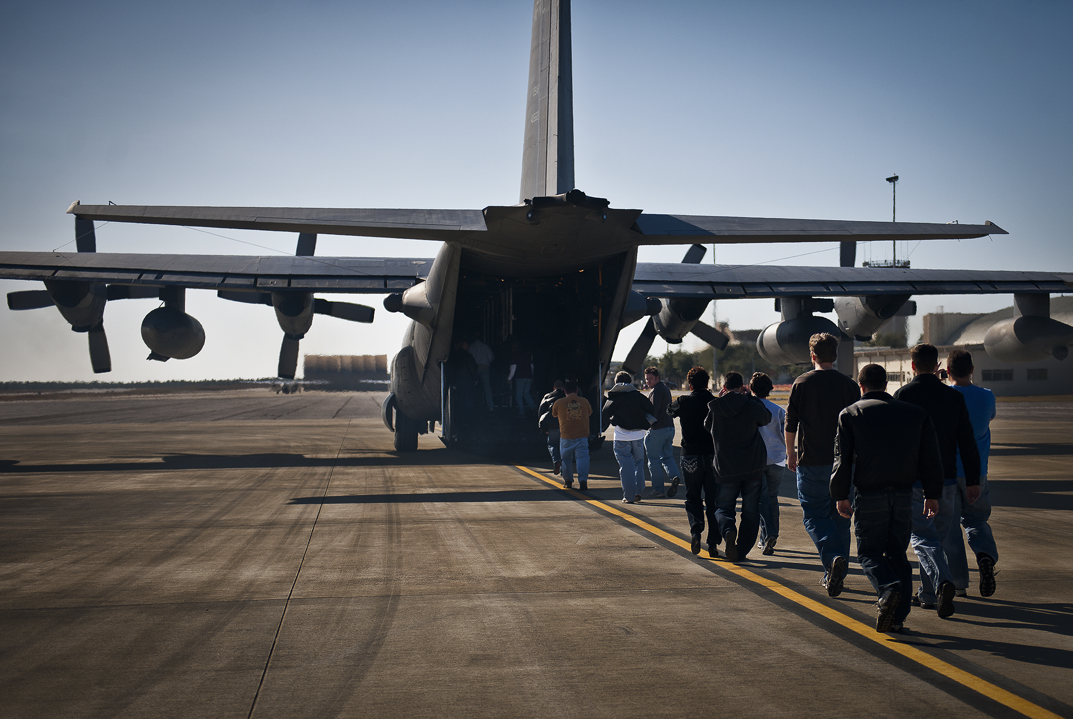 Employers learn Duke mission > 919th Special Operations Wing > Article ...