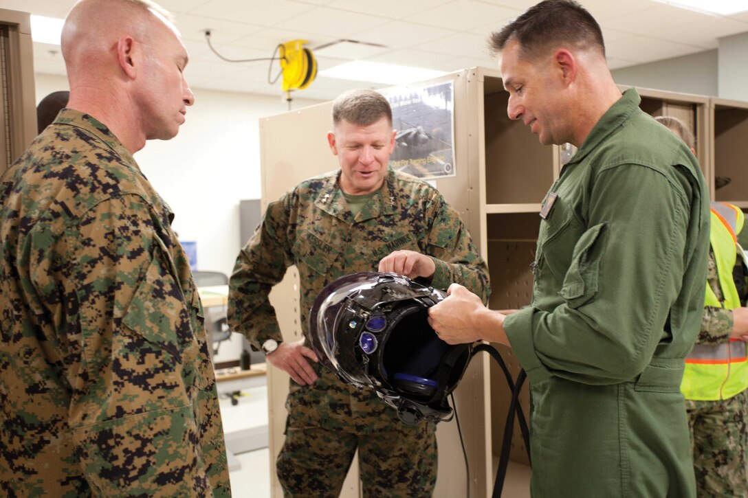 Maj. Gen. James A. Kessler Visits MCAS Yuma