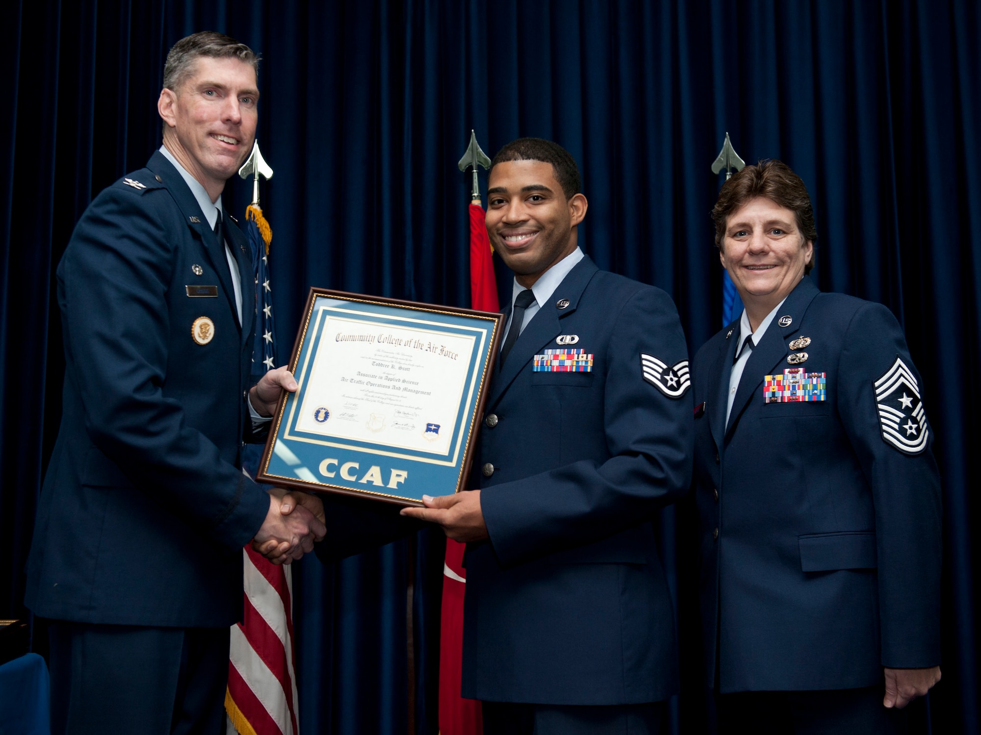 18 Incirlik Airmen receive CCAF degrees > Incirlik Air Base > Article ...
