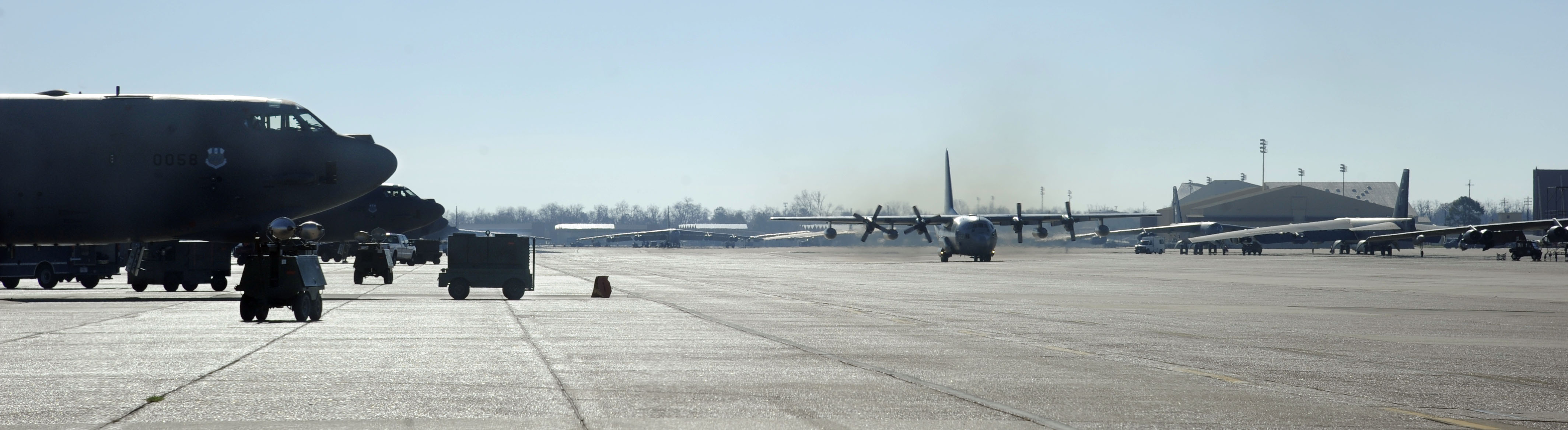 Stand and deliver: Dispatch Airmen provide vital equipment > Air Force ...