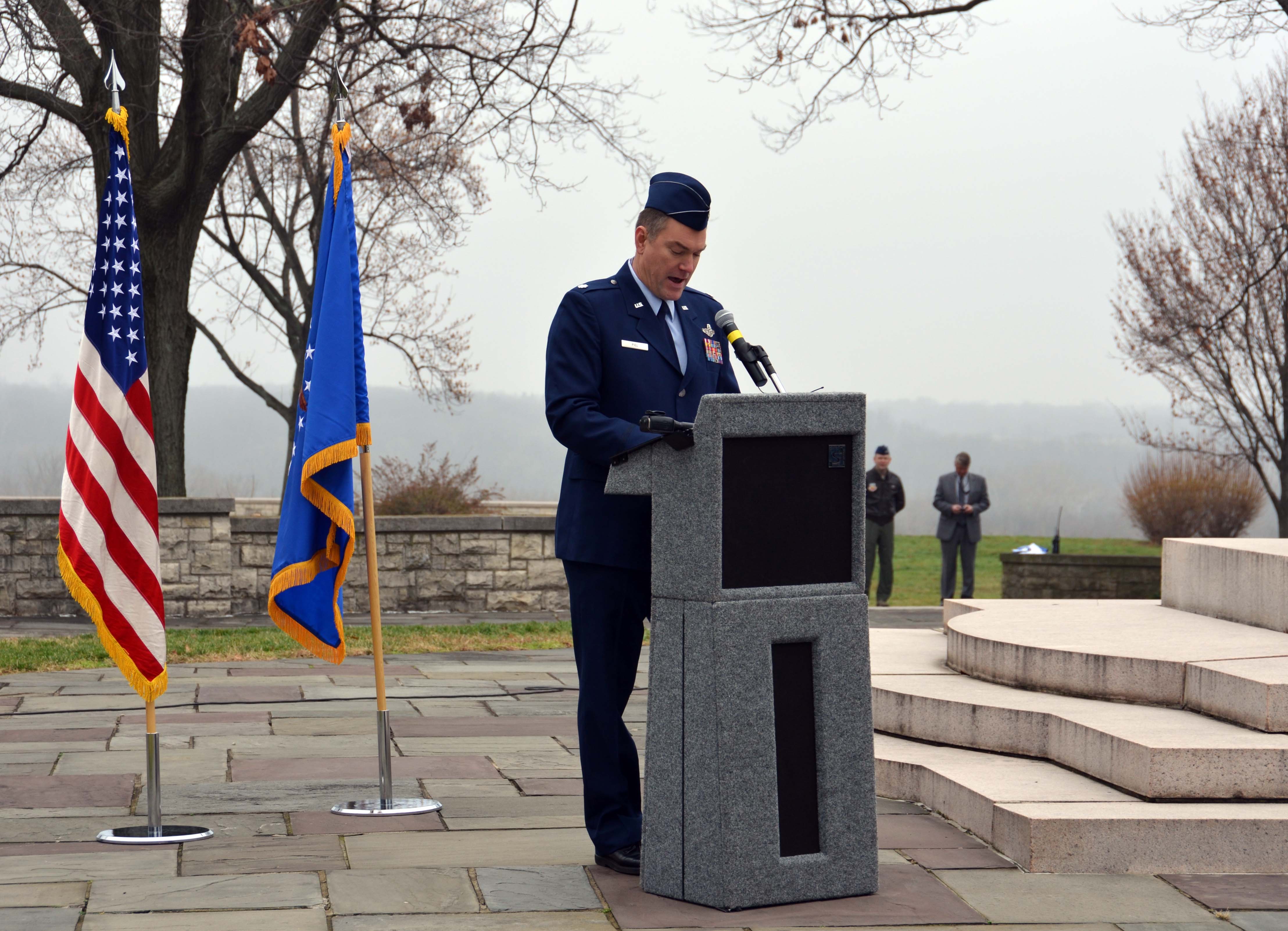 89th AS pilot keynote speaker for first flight ceremony > 445th Airlift ...