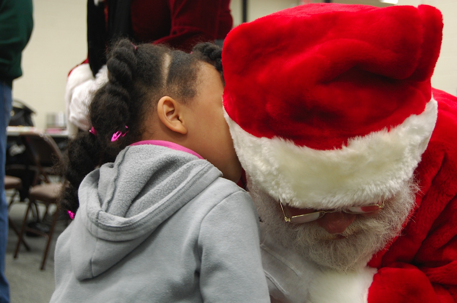 AFCENT families take a break during family holiday party > Shaw Air ...