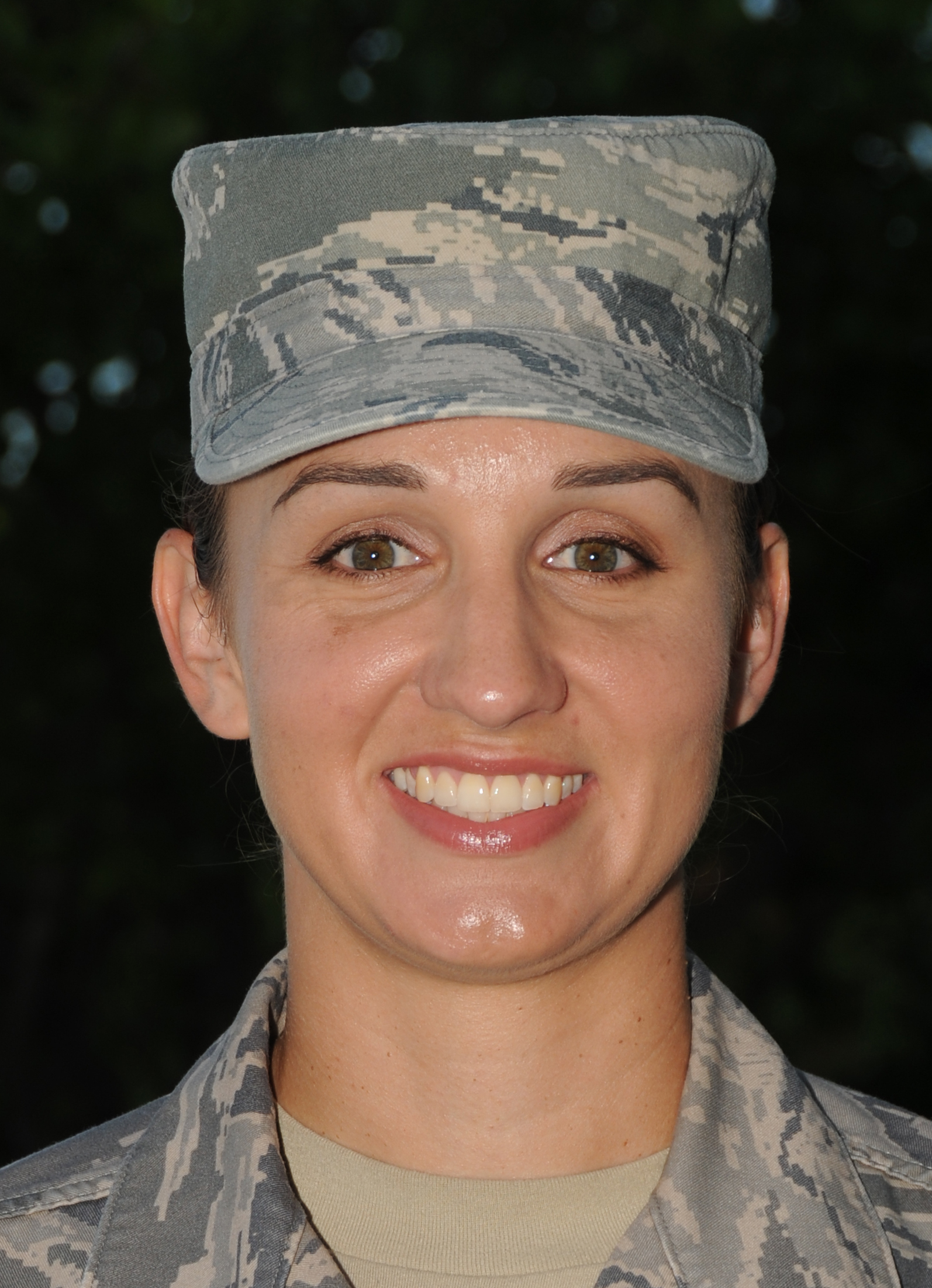 Through Airmen's Eyes: Airman blogger aims high > Air Force > Article ...