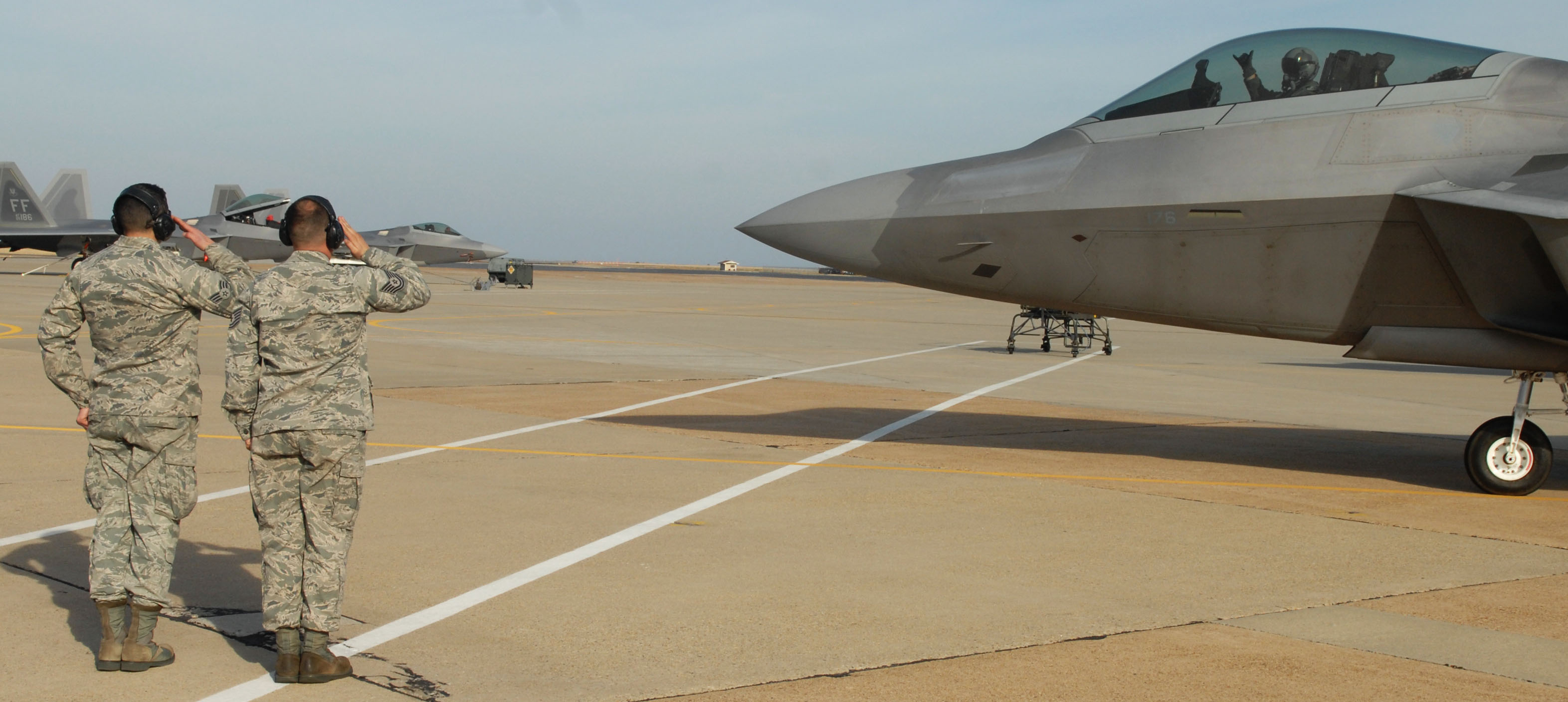 Through Airmen's Eyes: Airman shows skills as F-22 demo pilot > Air ...