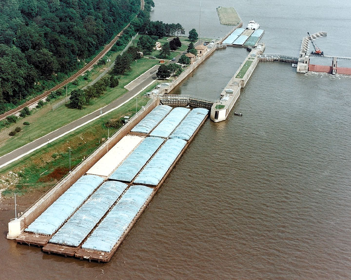 Lock and Dam 11