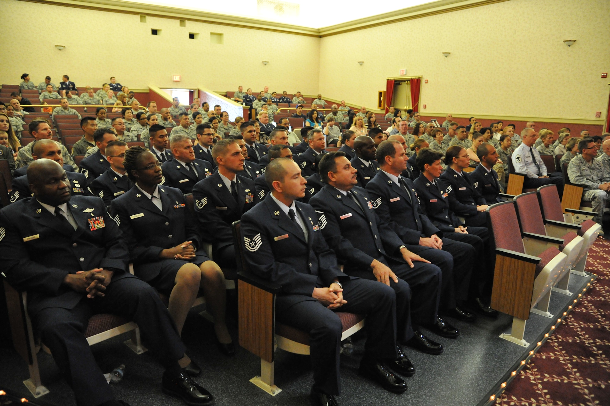 CCAF graduation > March Air Reserve Base > Article Display