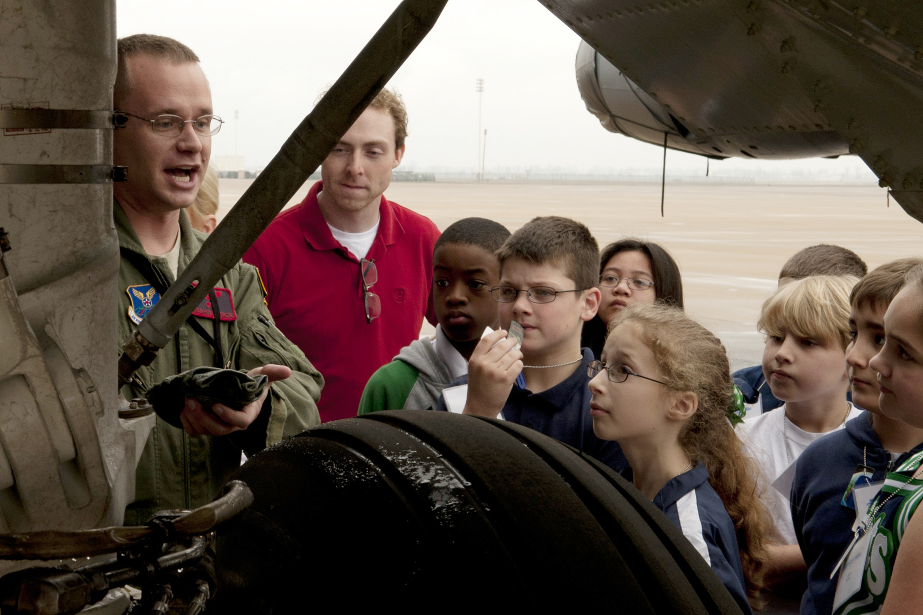 Kris Hollenback's Instagram, Twitter & Facebook on IDCrawl