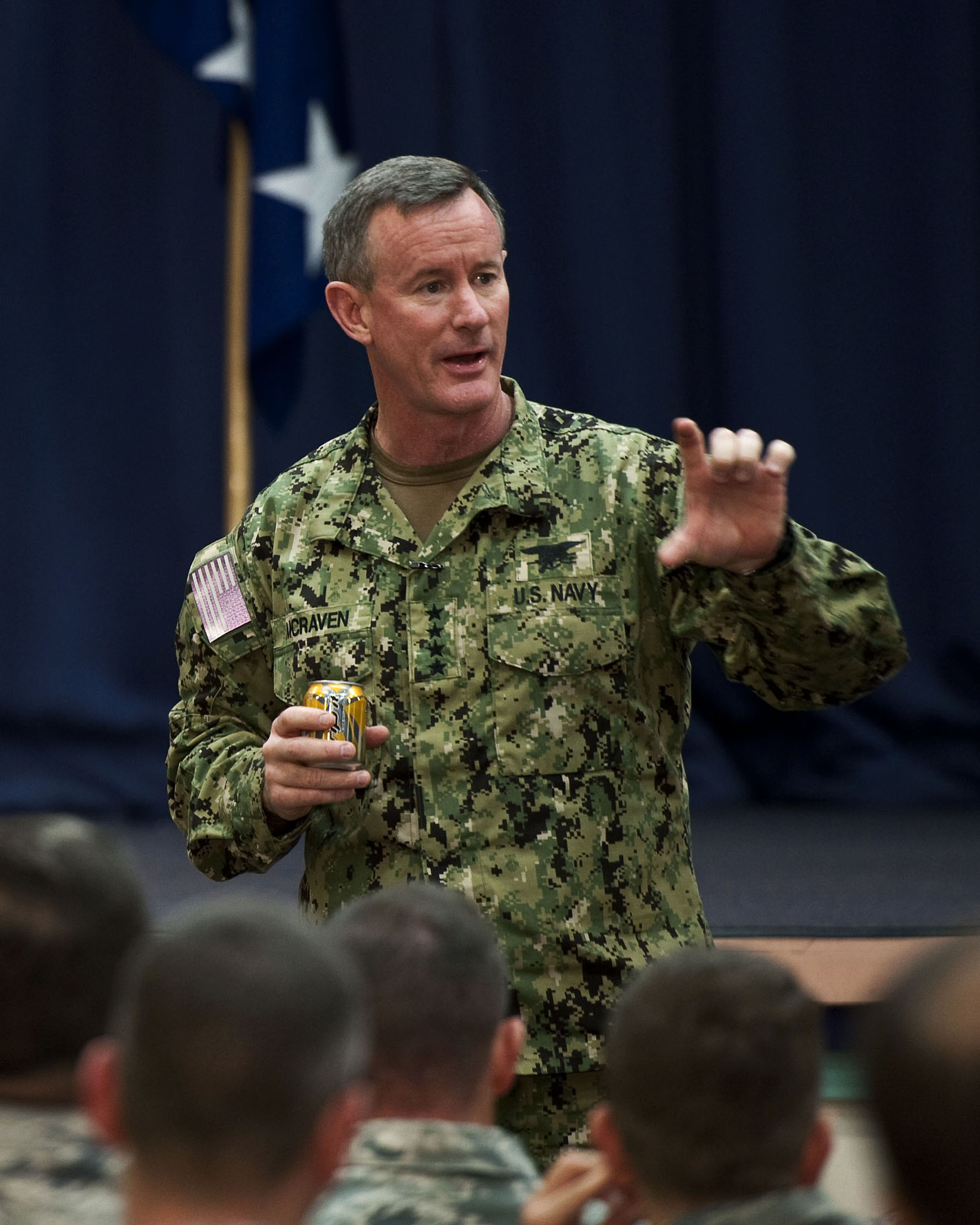 USSOCOM commander tours installation > Air Force Special Operations ...