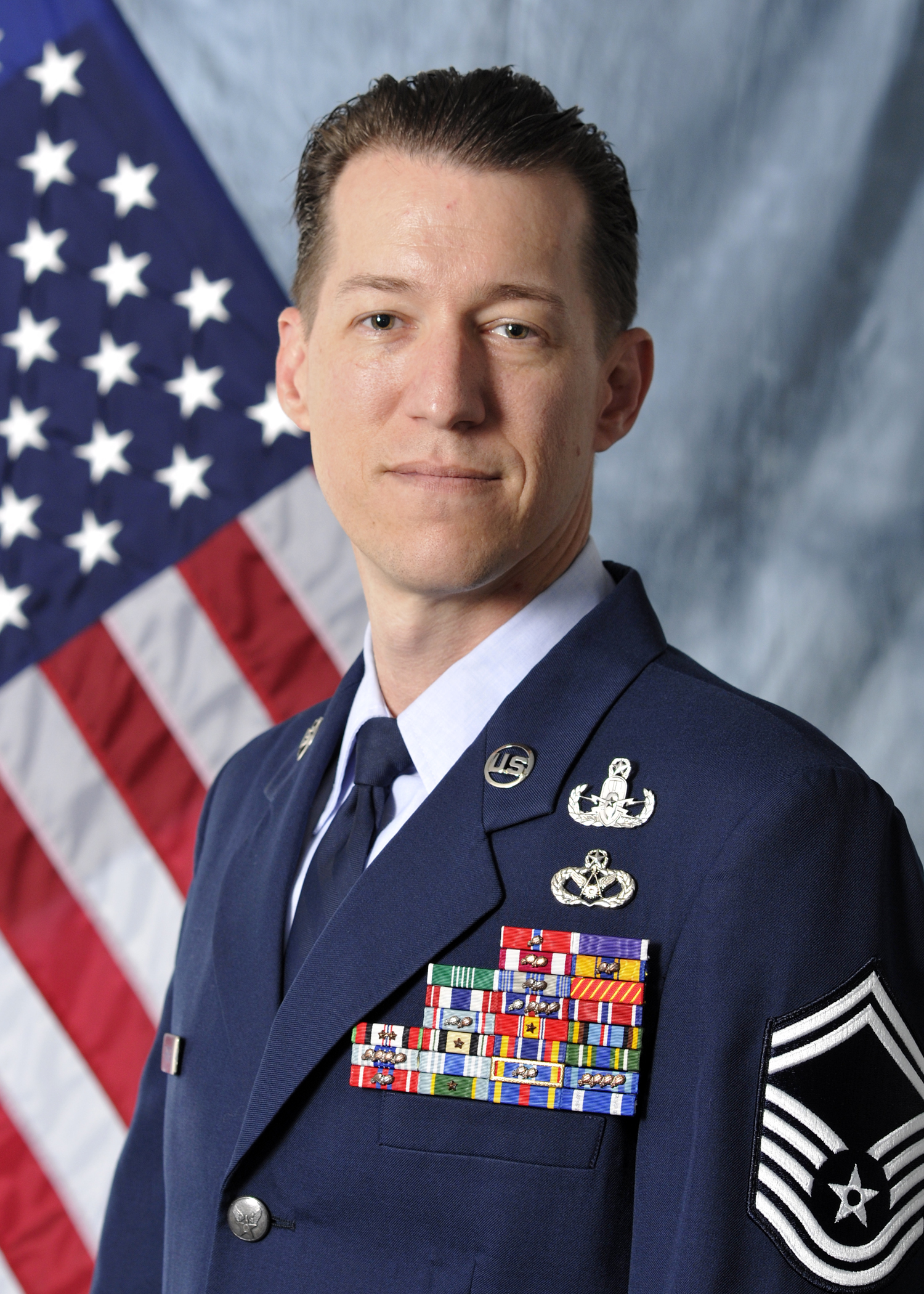 AFDW Airman earns AF-level EOD award