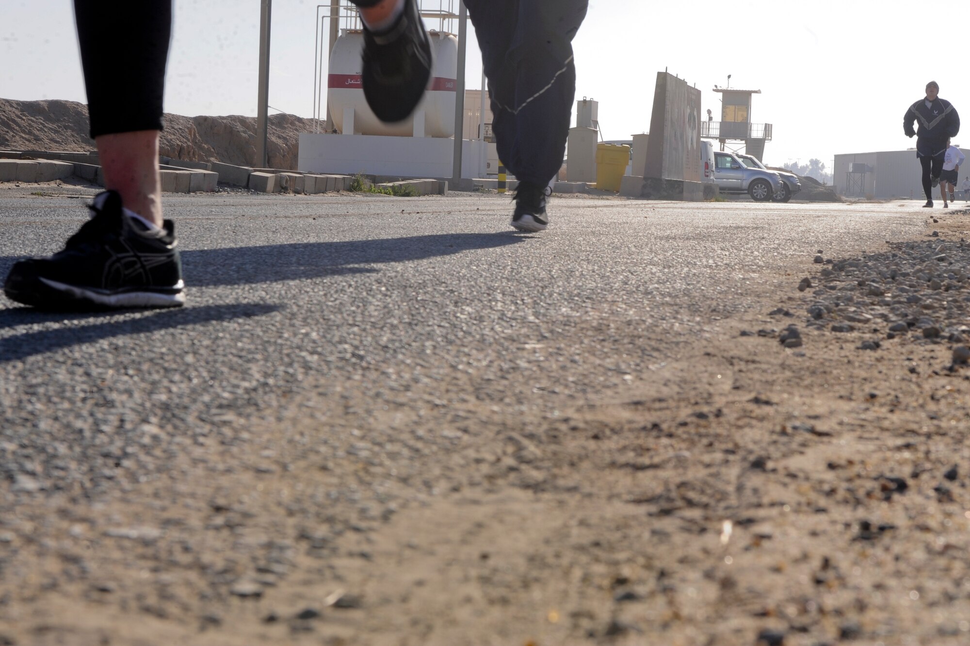 332nd AEW members run to fight back against cancer > U.S. Air Forces ...