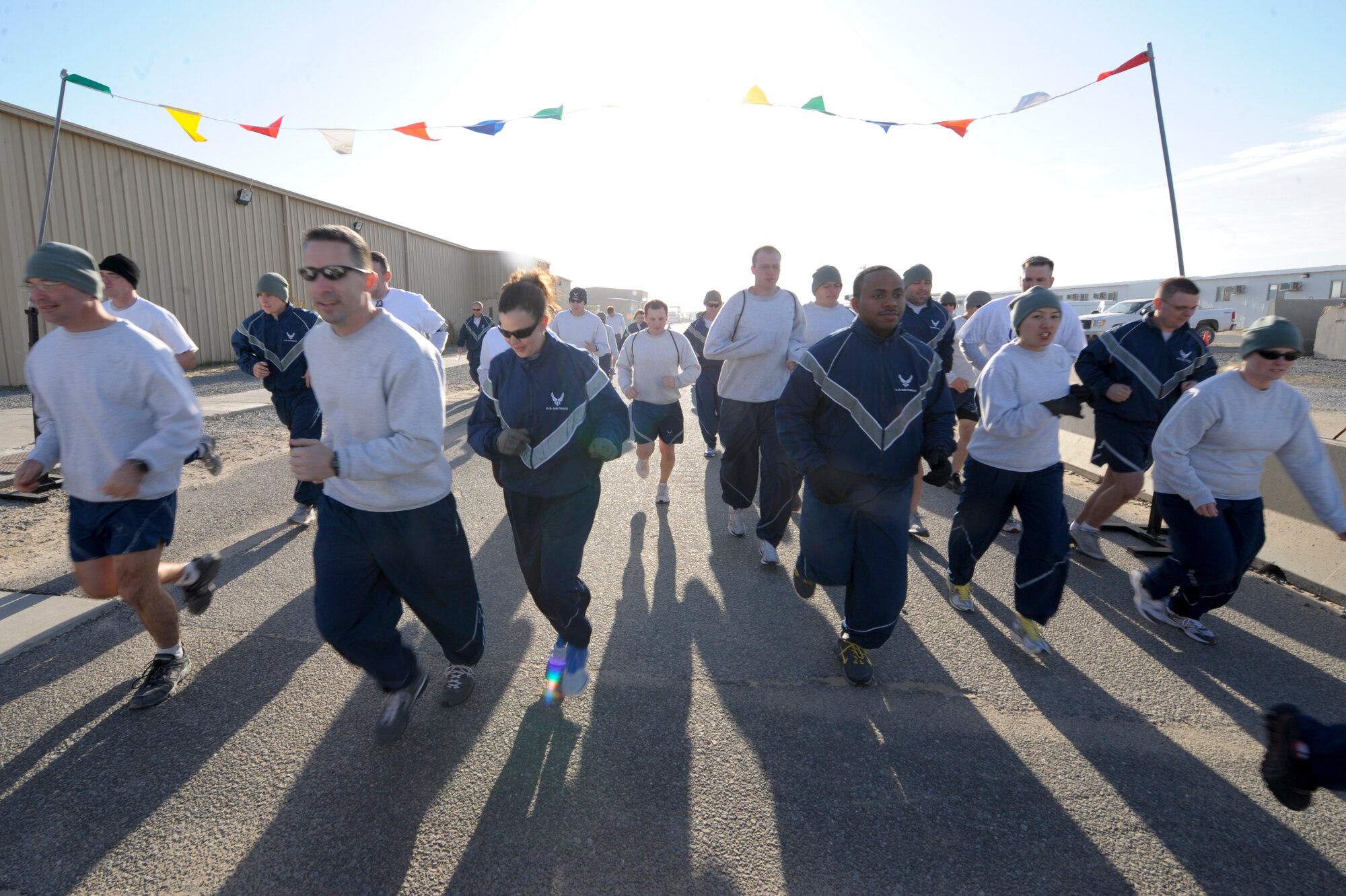 332nd AEW members run to fight back against cancer > U.S. Air Forces ...