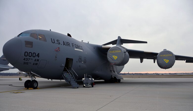 Eighth C-17 arrives at the 445th Airlift Wing > 445th Airlift Wing ...
