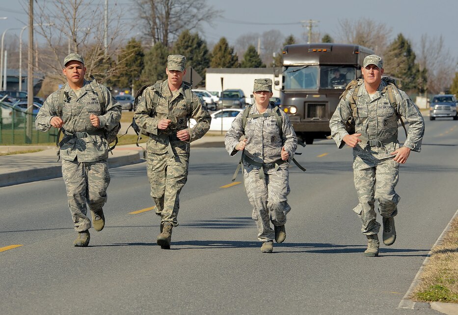 Dover Airmen remember Korean War with ruck march at AMC museum > Marine ...