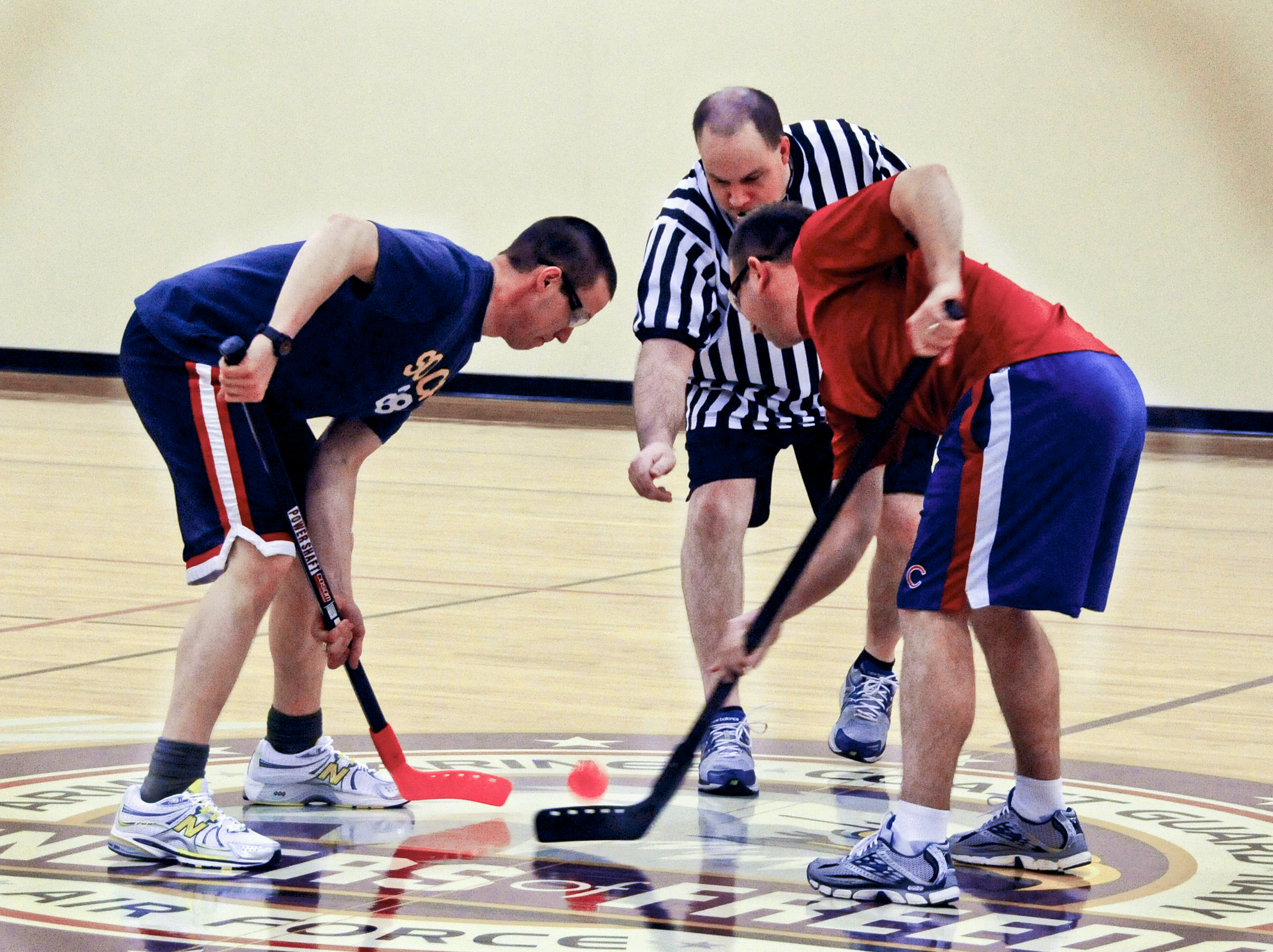 934th teams battle for floor hockey title > Minneapolis-St Paul Air ...