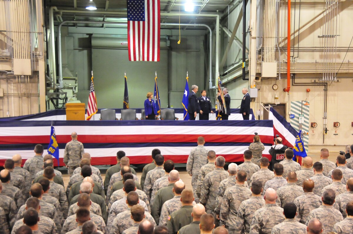171st introduces new commander > 171st Air Refueling Wing > Article Display