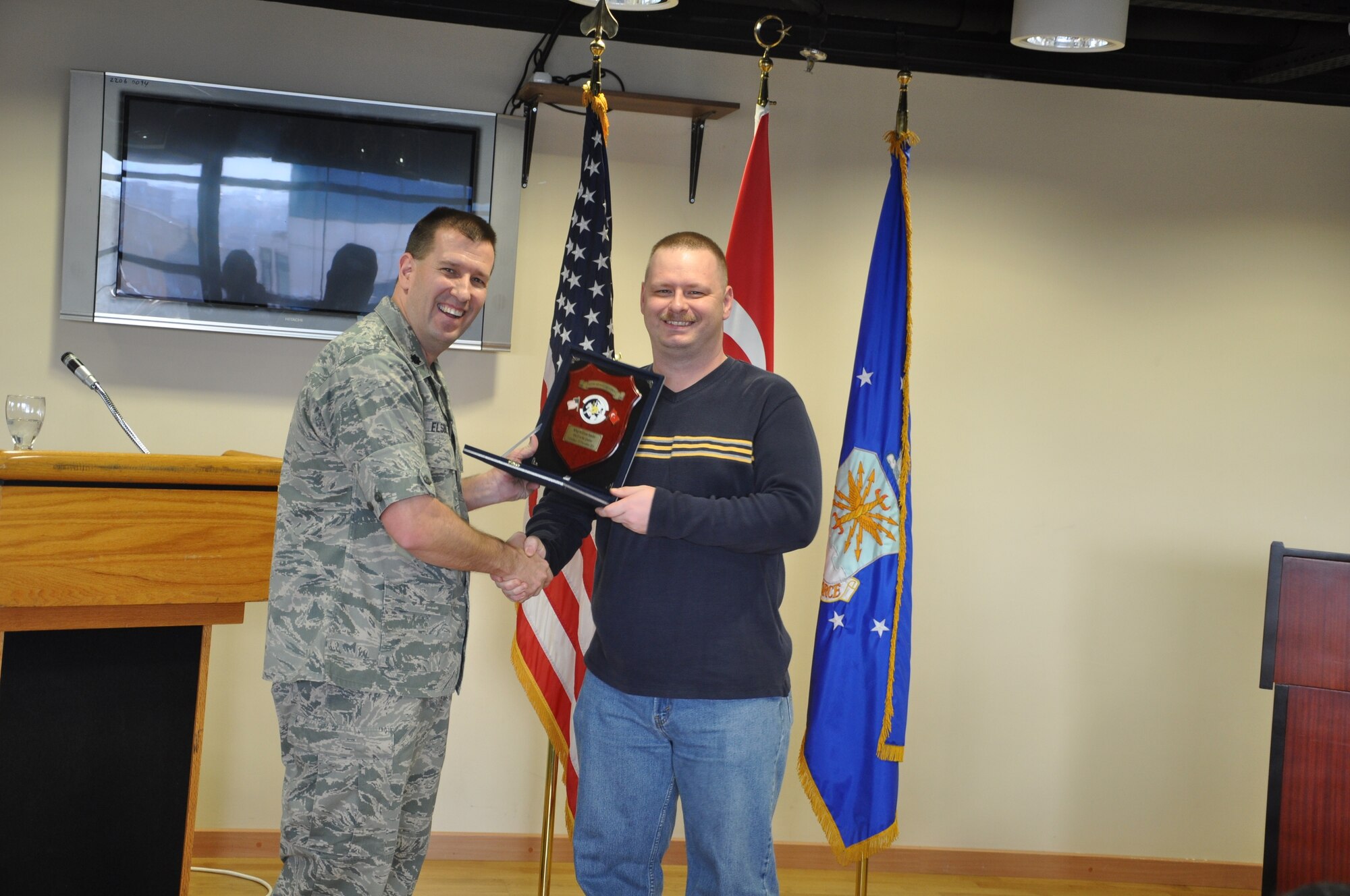 425th ABS announces quarterly awards > Incirlik Air Base > Article Display