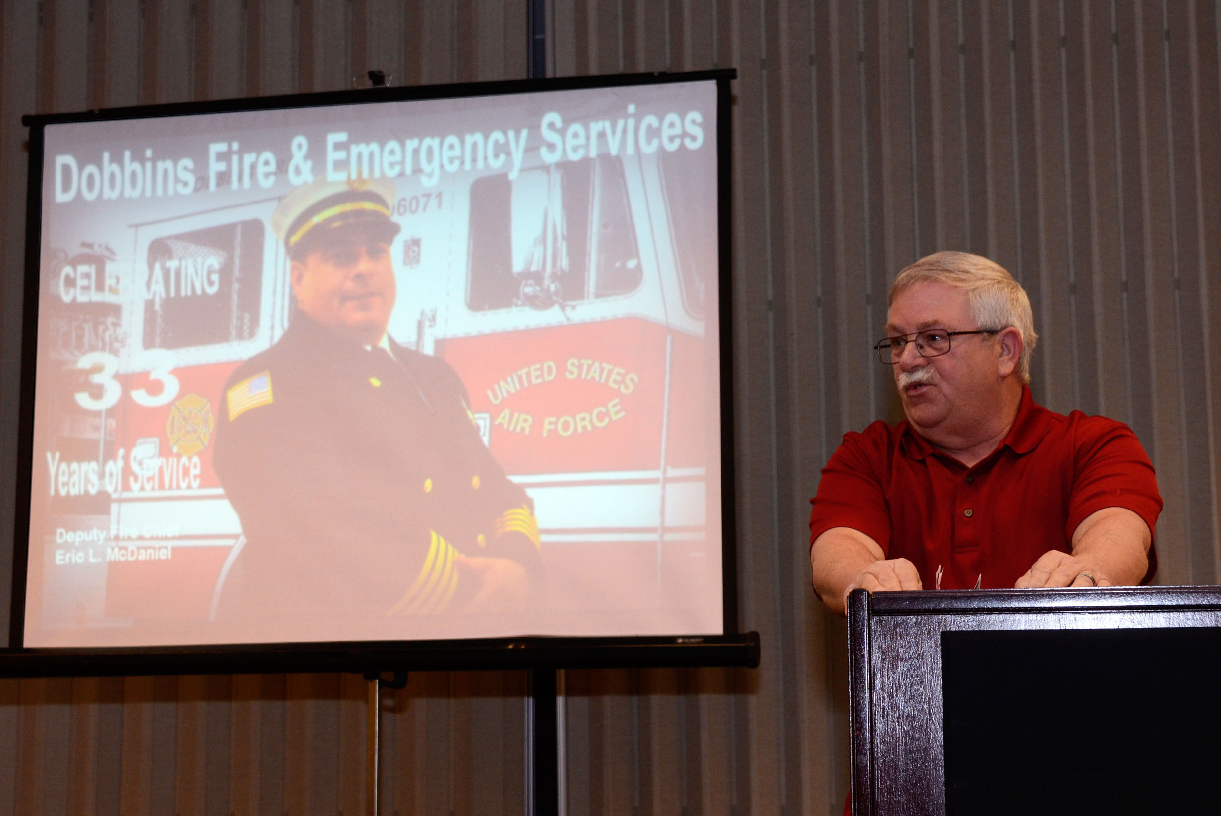 Deputy fire chief celebrates 33 years of service > Dobbins Air Reserve ...