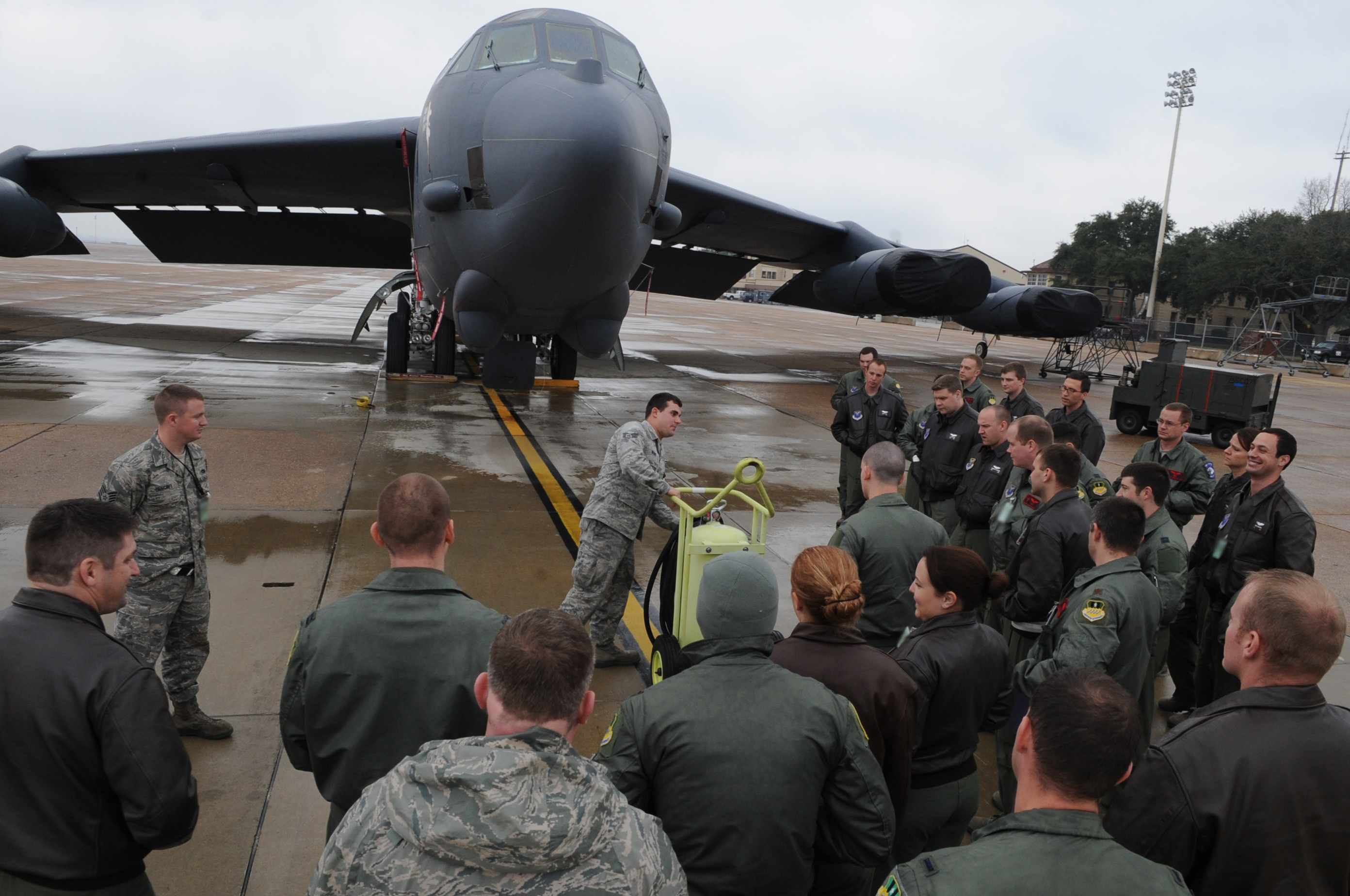 96 BS Aircrew ready to turn wrenches > Barksdale Air Force Base > News