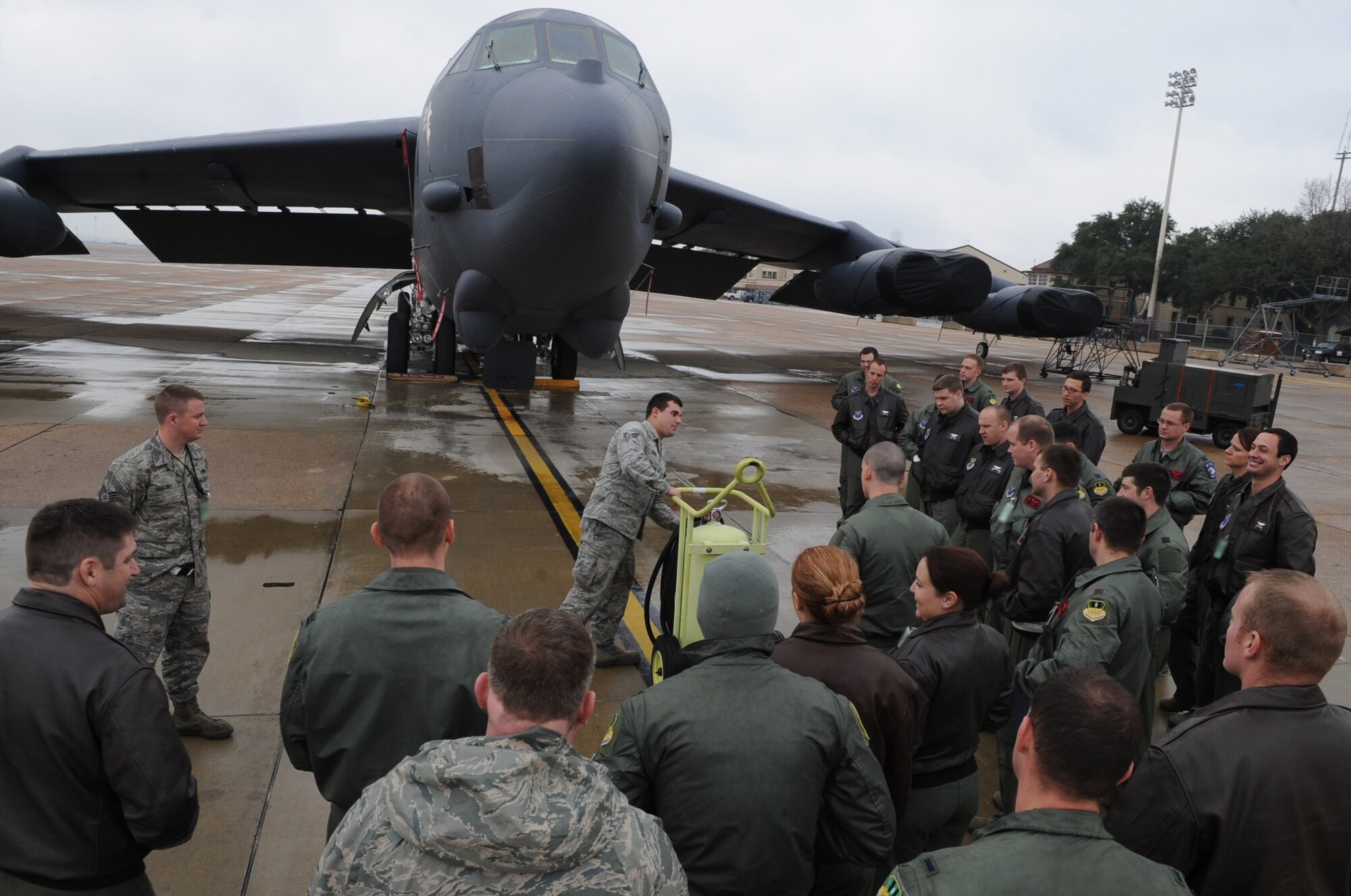 96 BS Aircrew ready to turn wrenches > Barksdale Air Force Base > Display