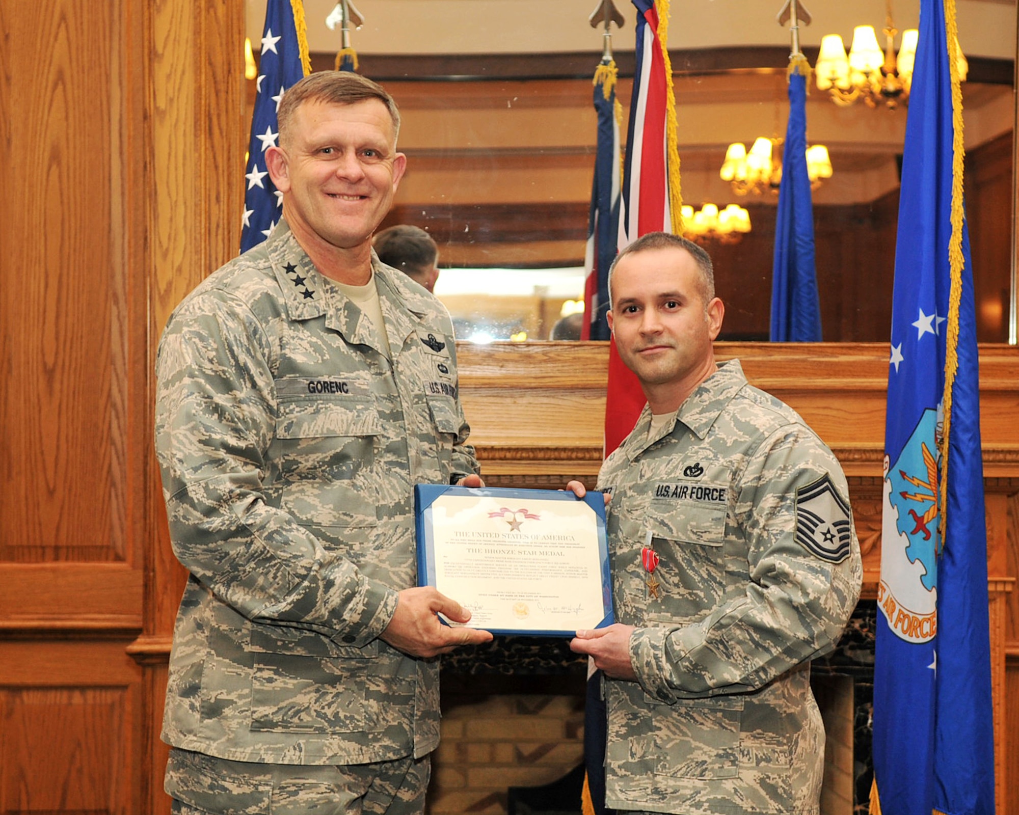 Firefighter earns Bronze Star > U.S. Air Forces in Europe - Air Forces ...