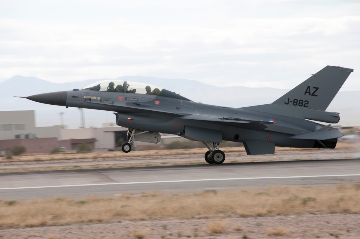 Dutch F-16s 'Go Guard' for new paint job > 162nd Wing > News