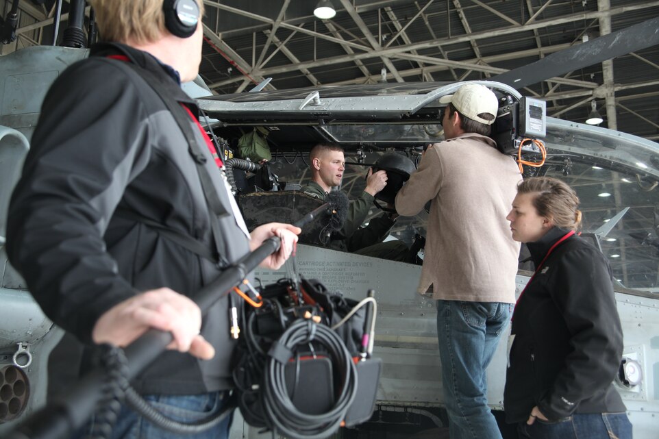 MWCS-38 Marines recognized for heroic response > Marine Corps Air ...