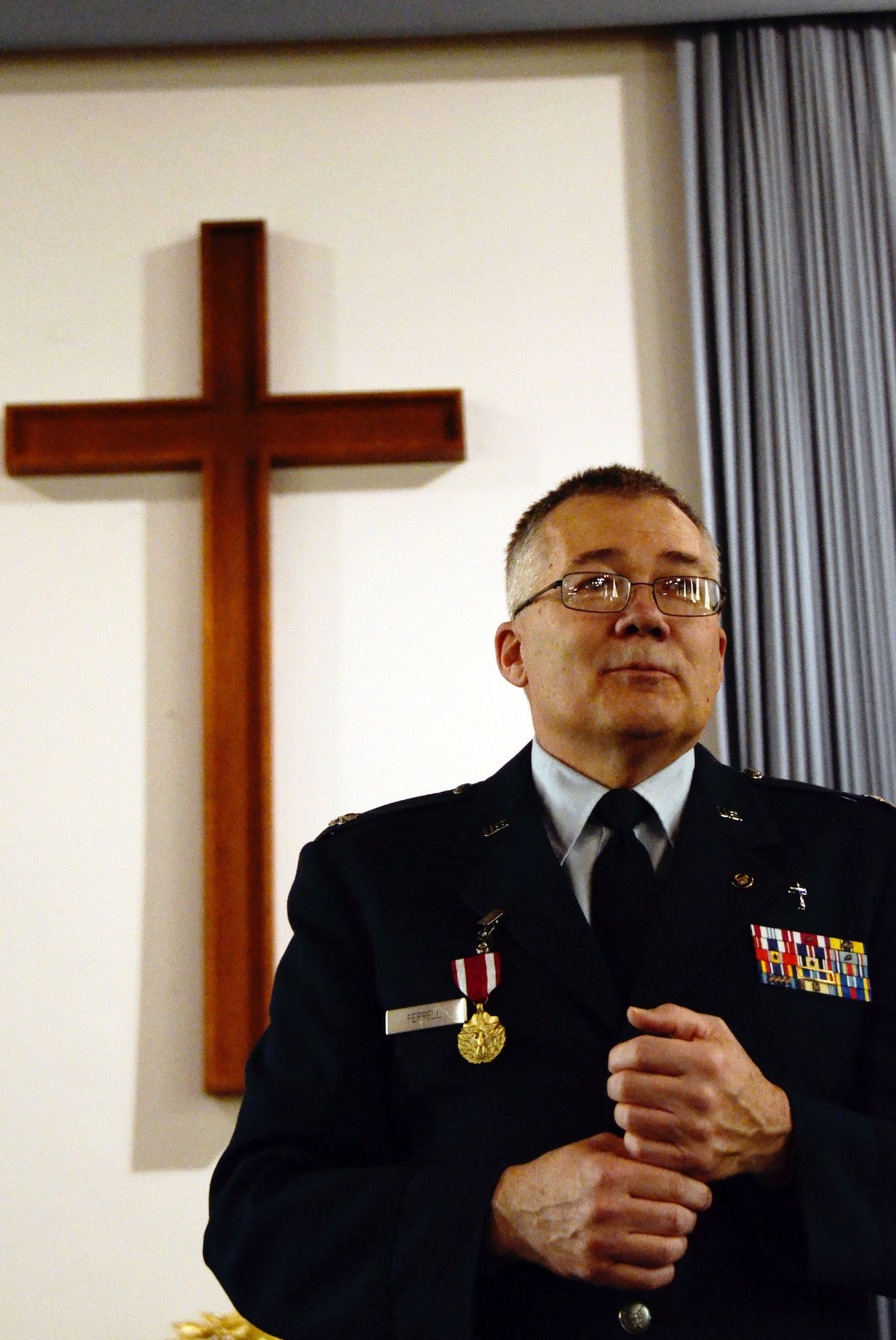 Ferrell's farewell > Dobbins Air Reserve Base > Article Display