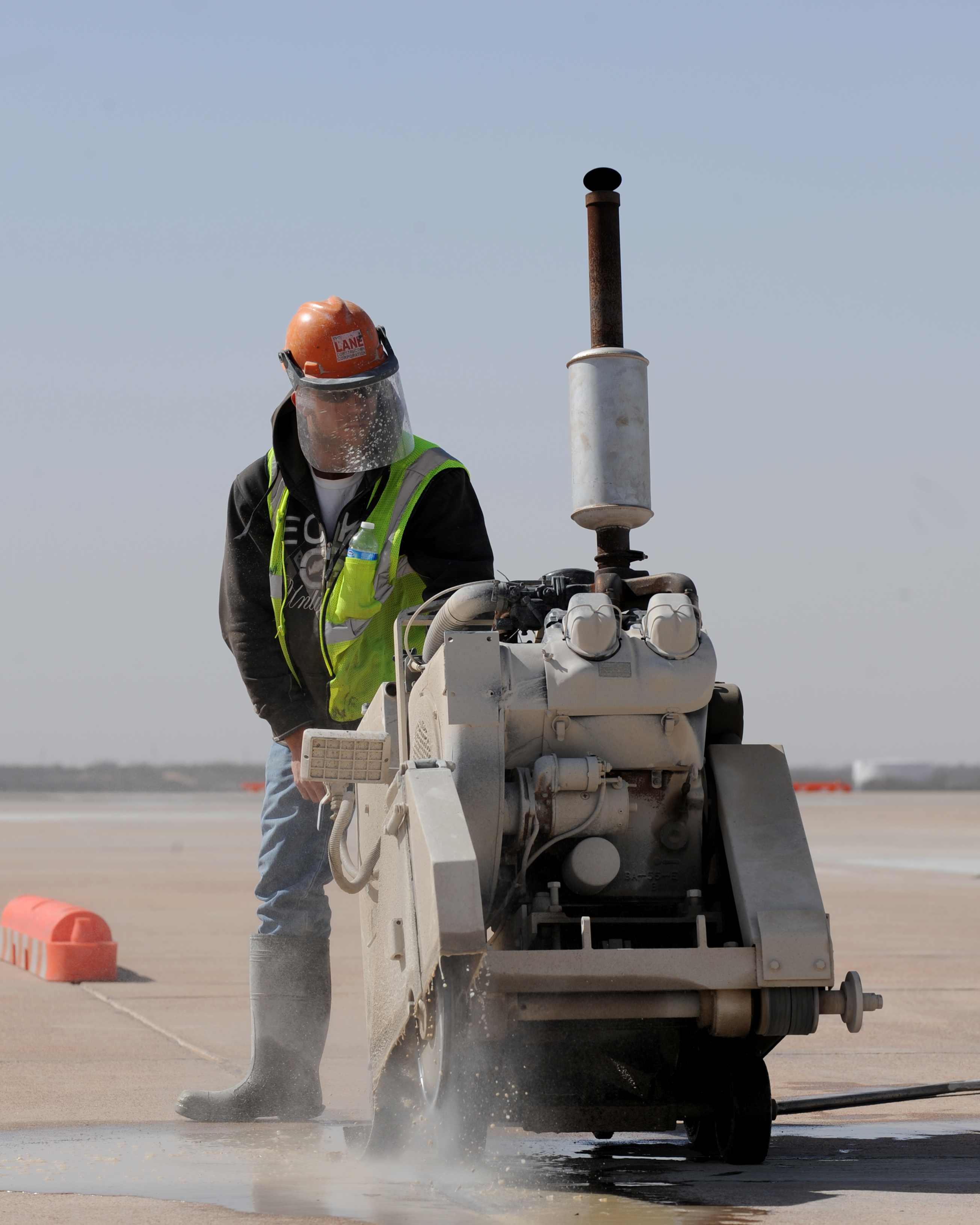 Photos: Dyess flight line maintains mission readiness > Dyess Air Force ...