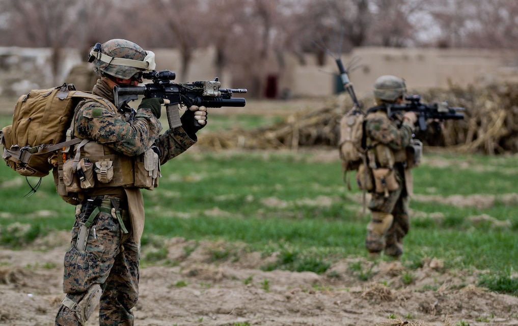 Texas Marine prepares younger Marines to fill his shoes > 1st Marine ...