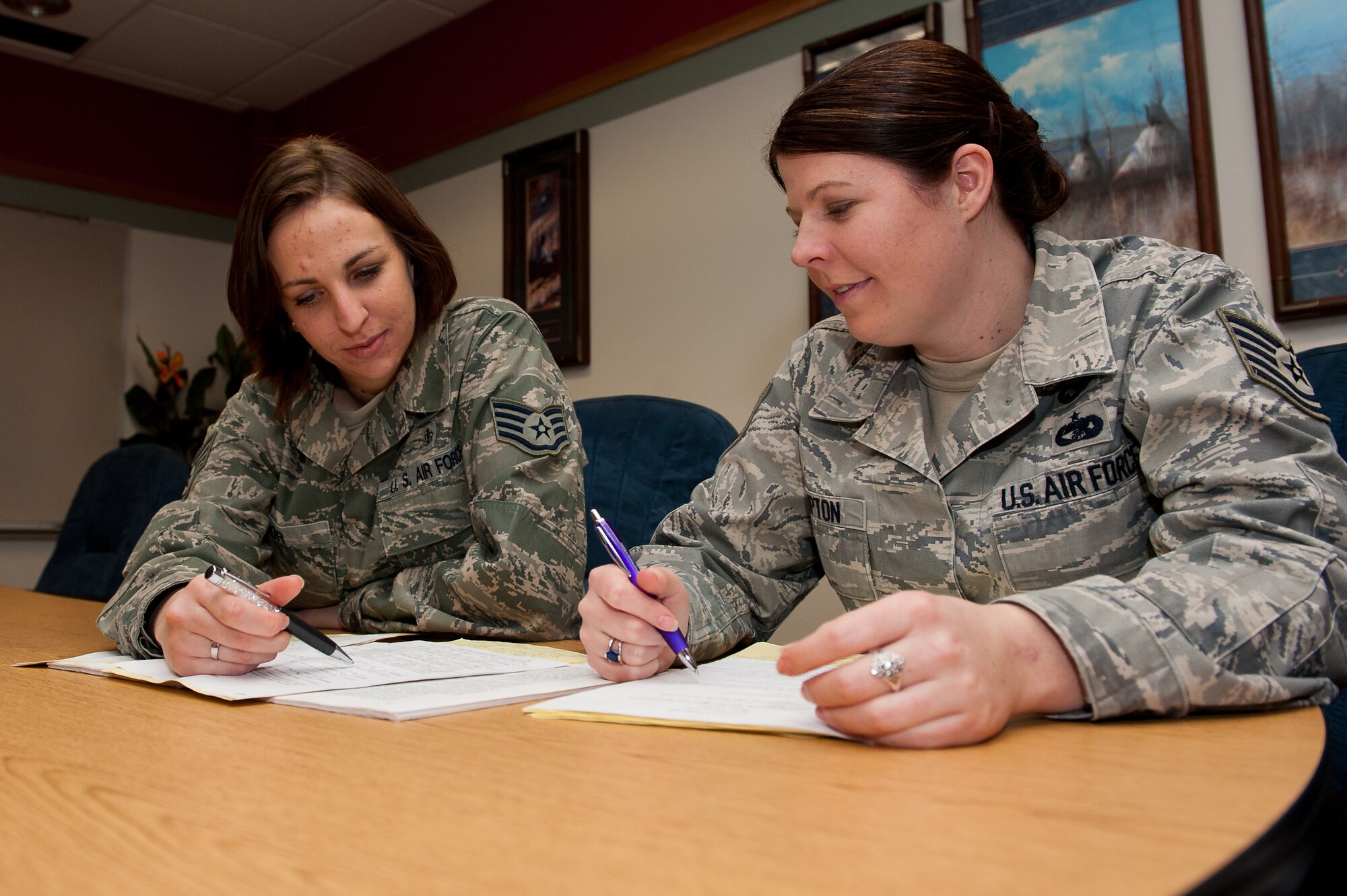 Ellsworth + Airmen = Opportunity > Ellsworth Air Force Base > Article ...