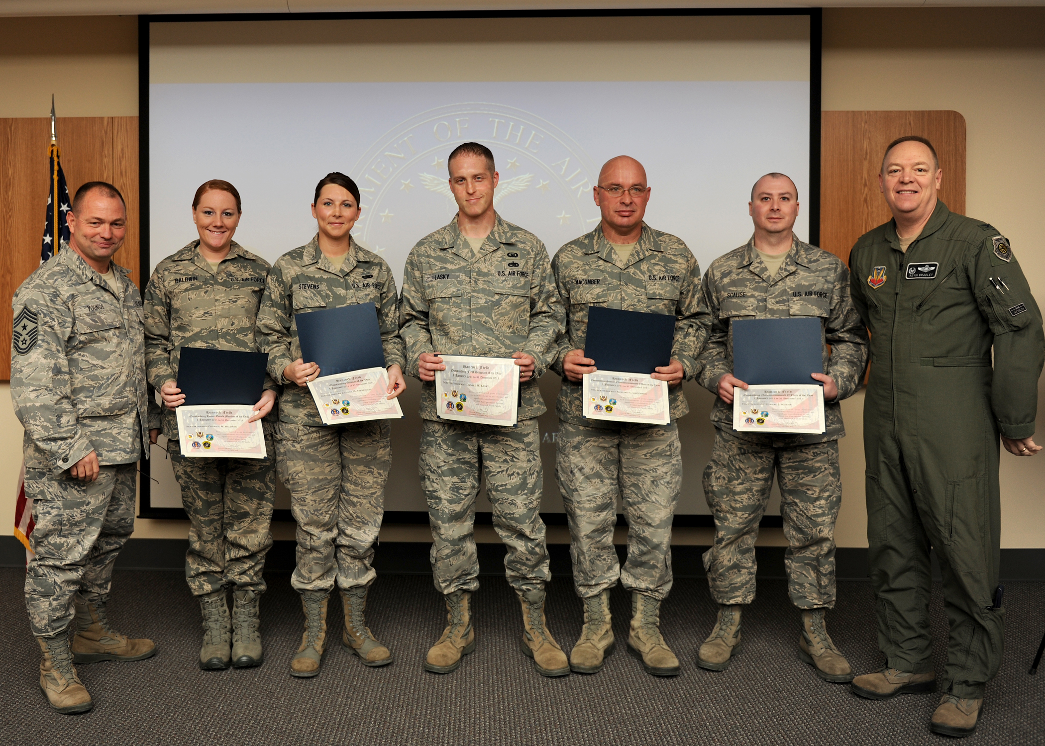 Hancock Field Outstanding Airmen Recognized > Air National Guard ...