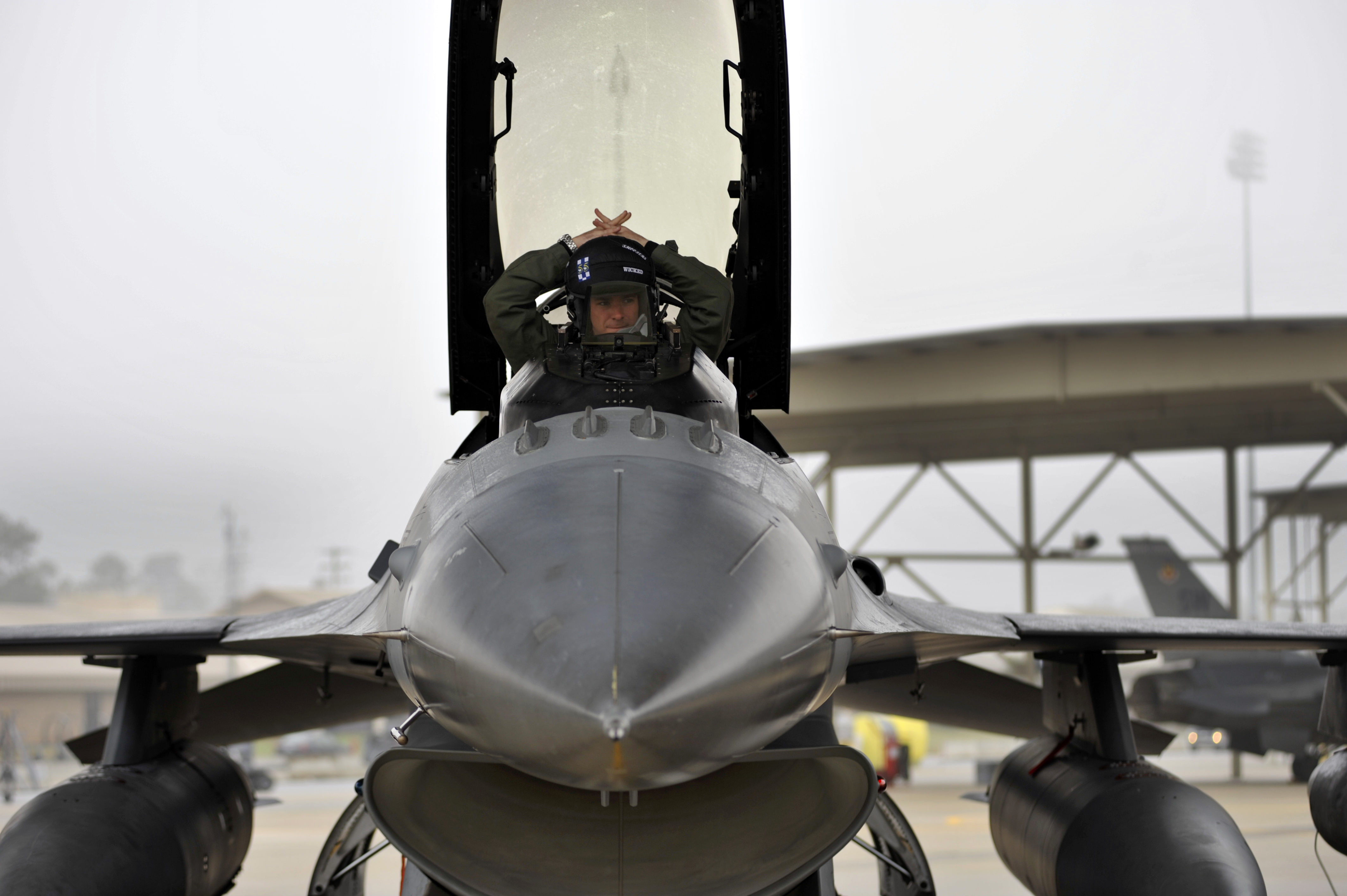 55th 'Shooters' Fighter Squadron deploys > Shaw Air Force Base ...