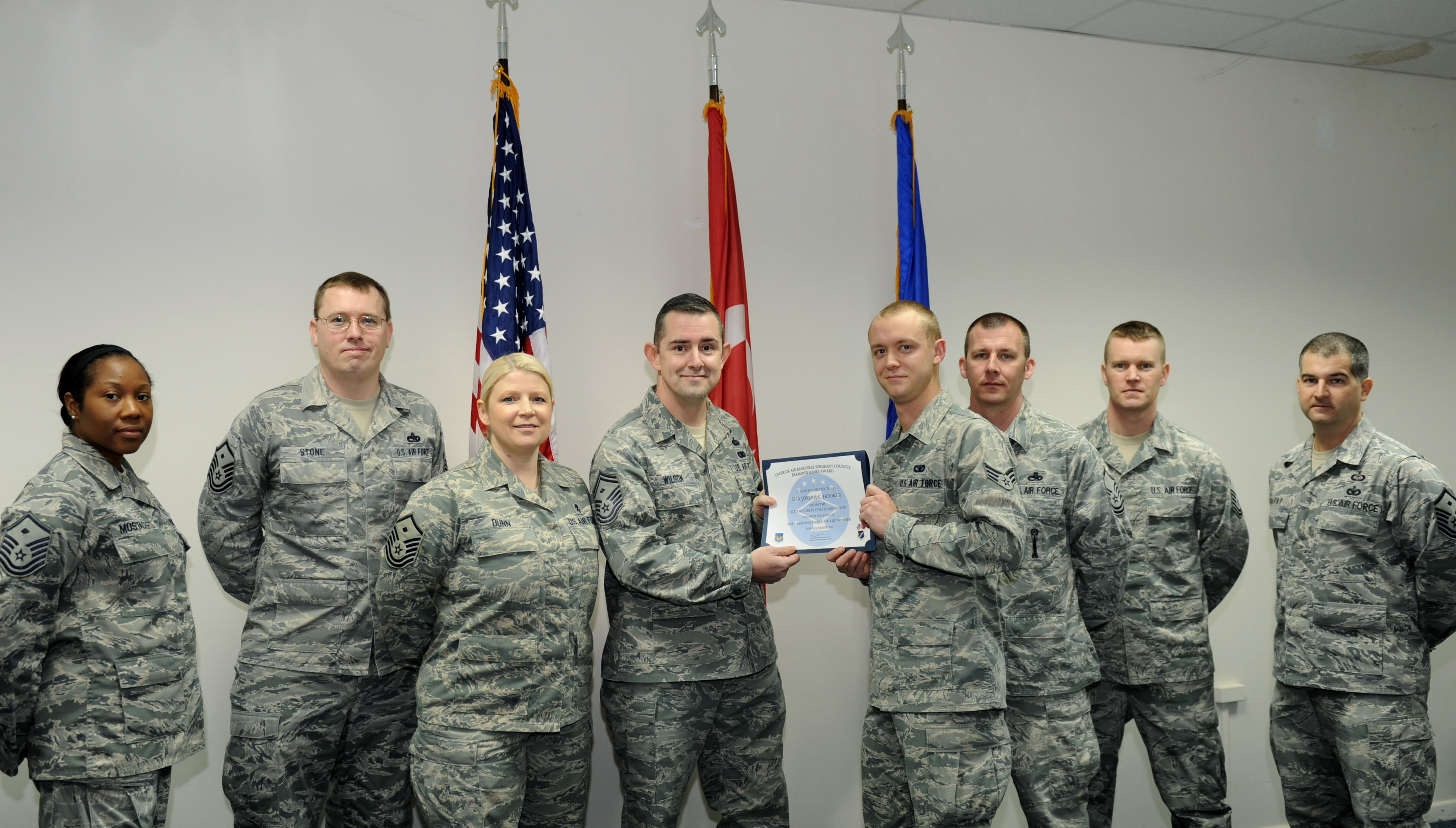SFS Airman receives the Diamond Sharp Award > Incirlik Air Base ...