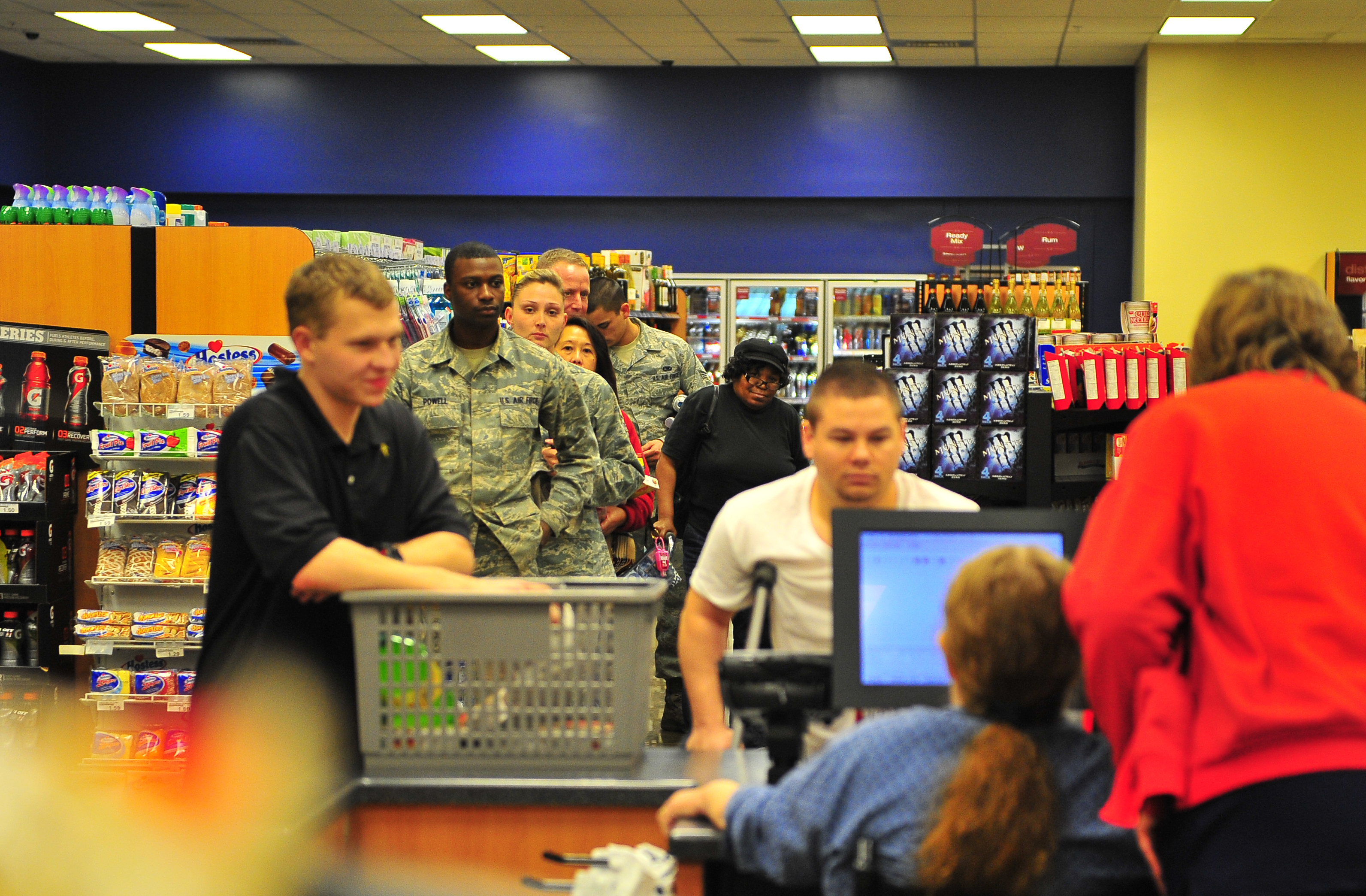 Renovations enhance Team Shaw's Shoppette > Shaw Air Force Base ...