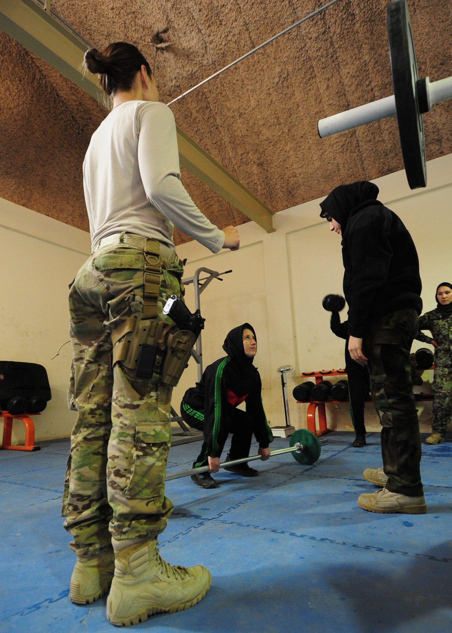 Physical fitness motivates, bonds Afghan and American women > Air Force ...