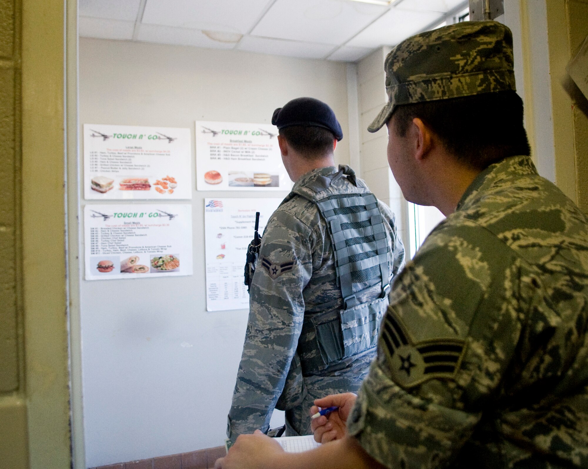 Flight kitchen takes off at Barksdale > Barksdale Air Force Base > News