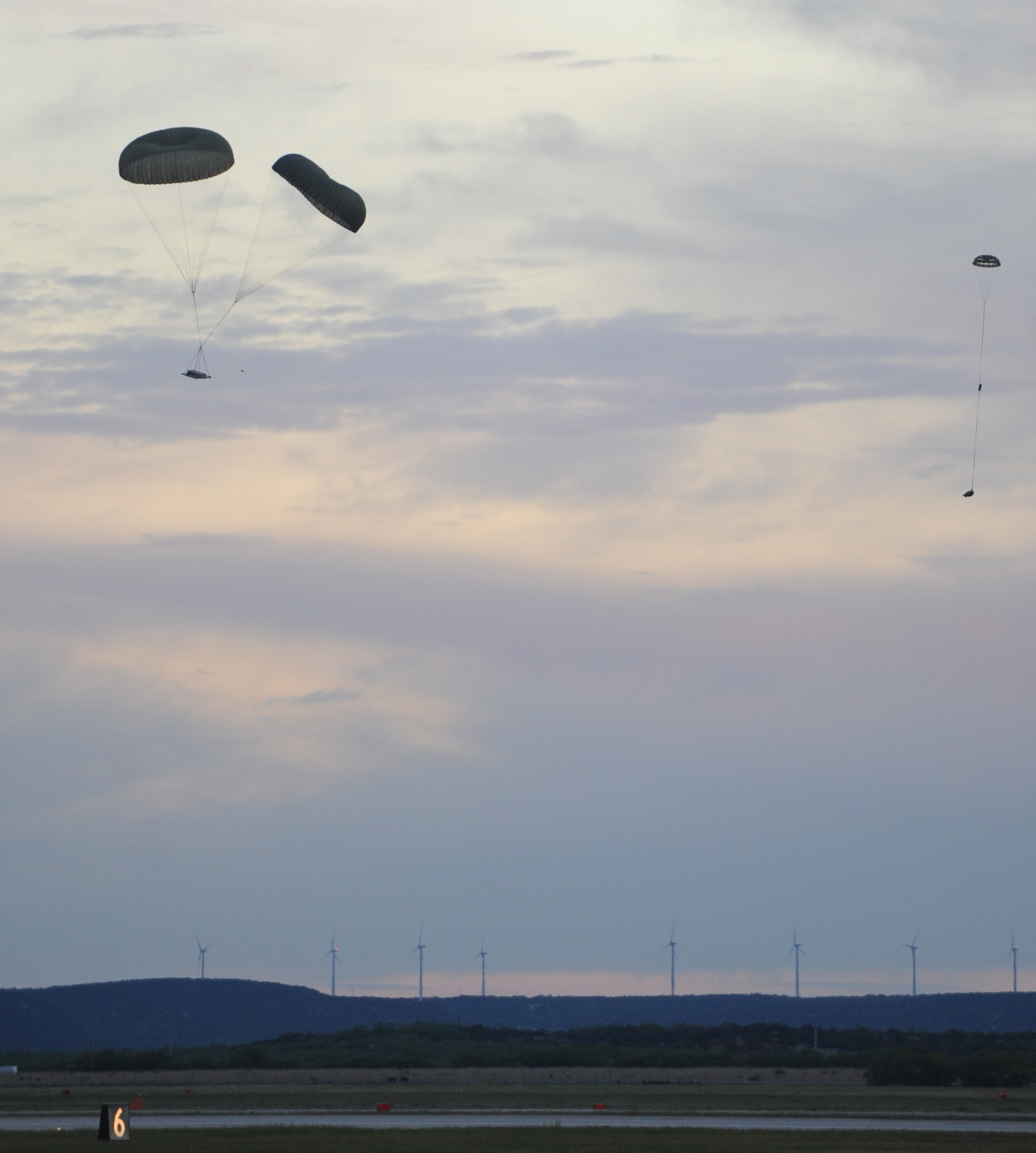 317th AG is hub of airdrop innovation > Air Combat Command > Display