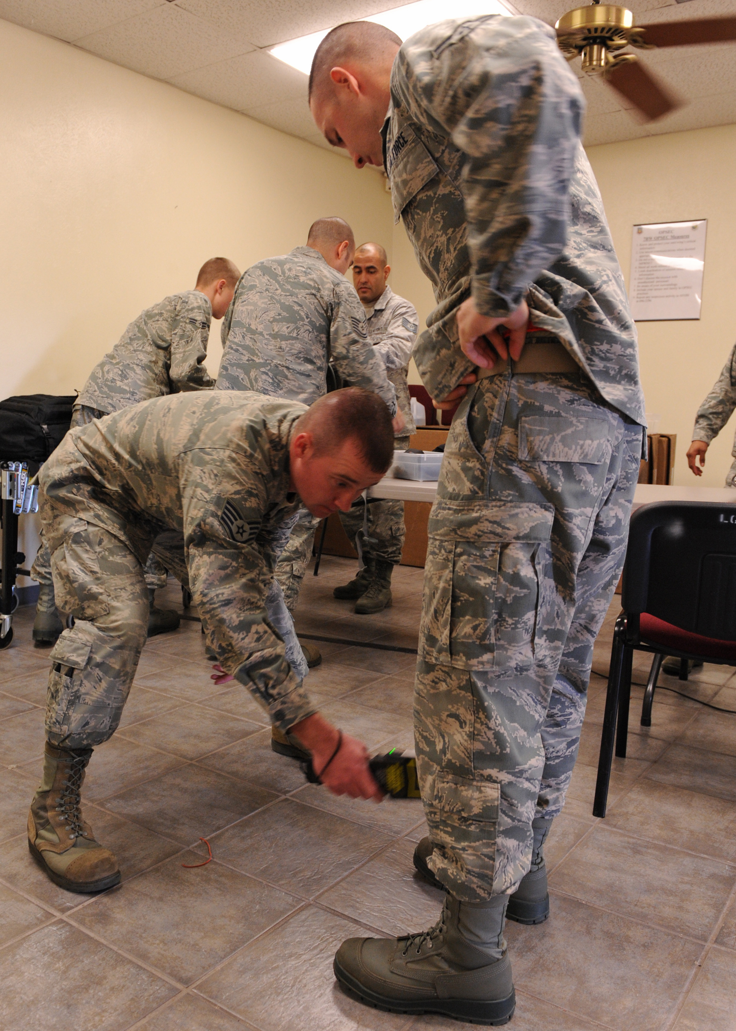 9th Bomb Squadron departs to Southwest Asia