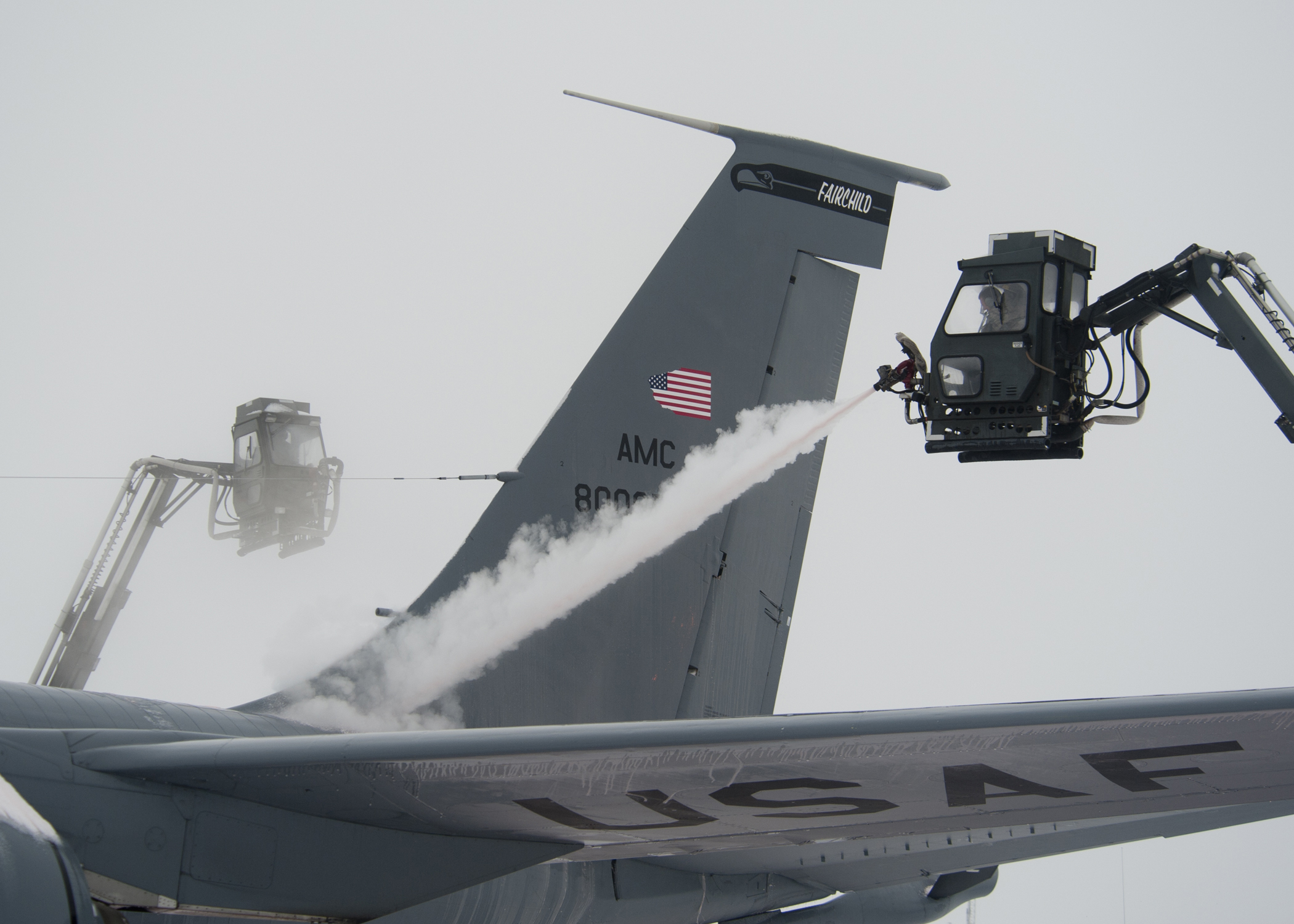 Photos: Team Fairchild perform cold weather ops > Air Mobility Command ...